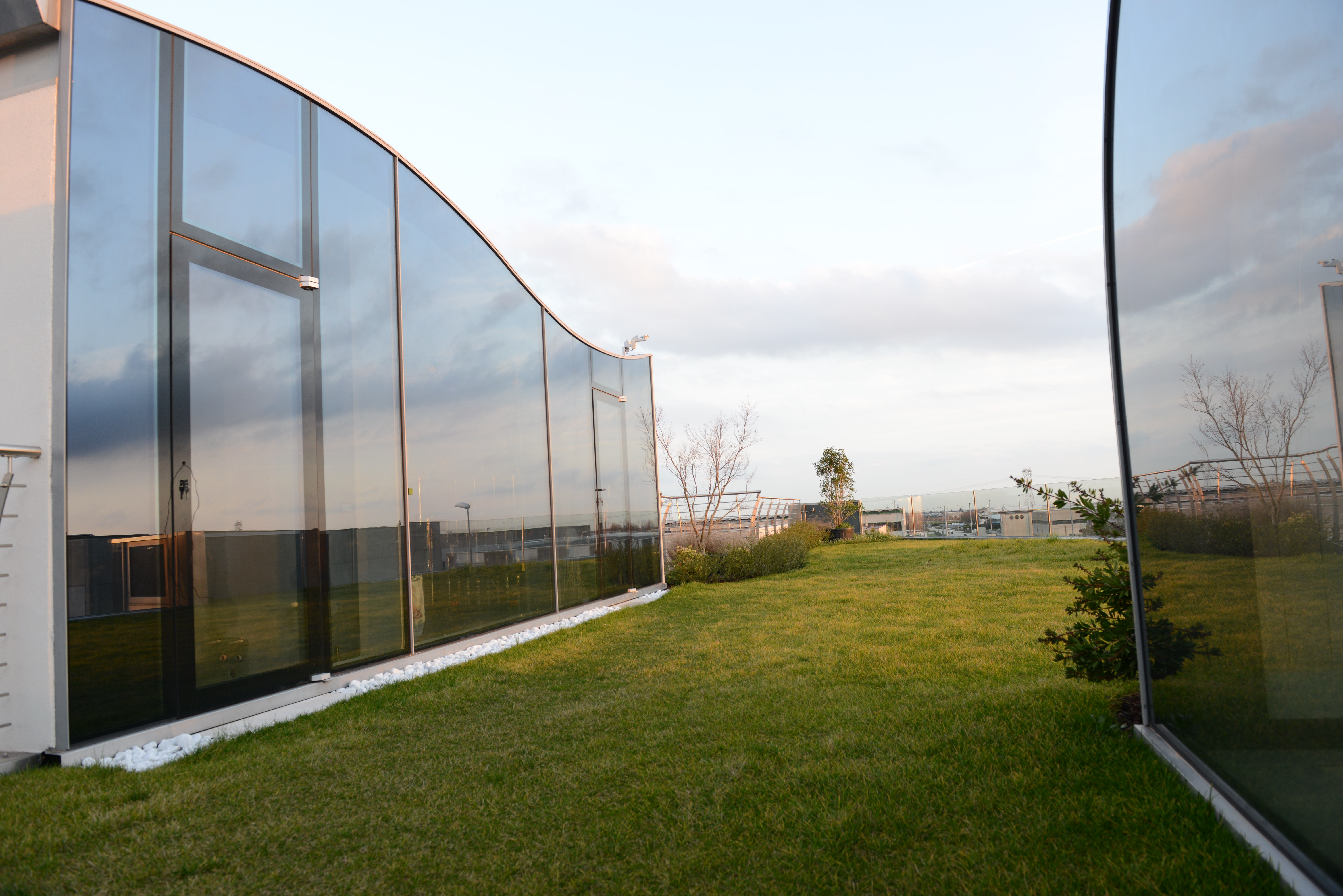 Veneto Vetro Office Building by FRANCESCO MICHIELIN ARCHITETTURE ...