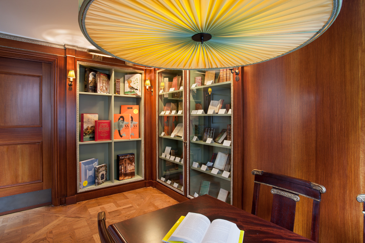 Idea 1234415: Albertine Bookshop by Jeffrey Berman Architect in New ...