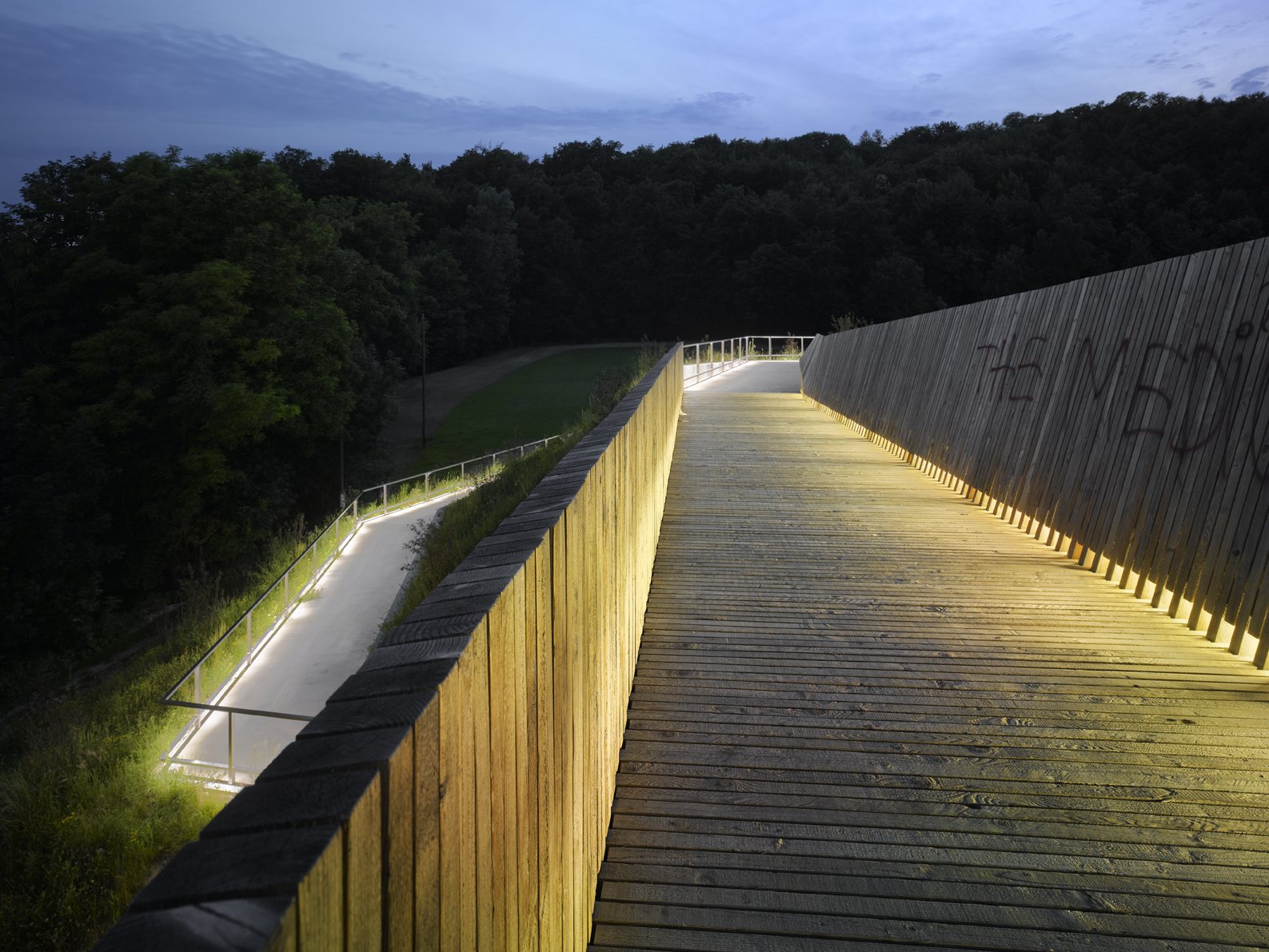 La Sallaz Footbridge by 2b architectes - Architizer