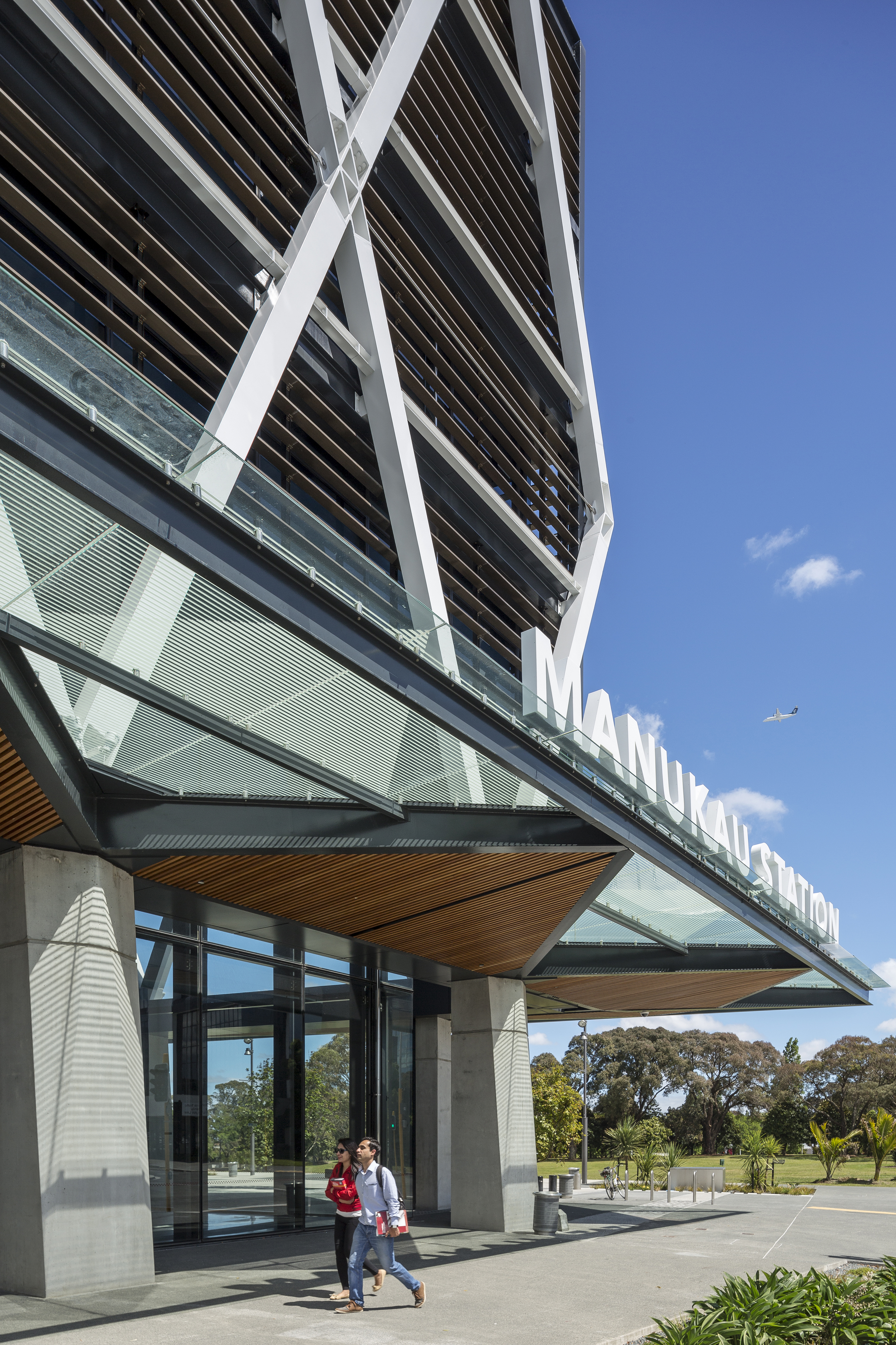 MIT Manukau & Transport Interchange by Warren and Mahoney - Architizer