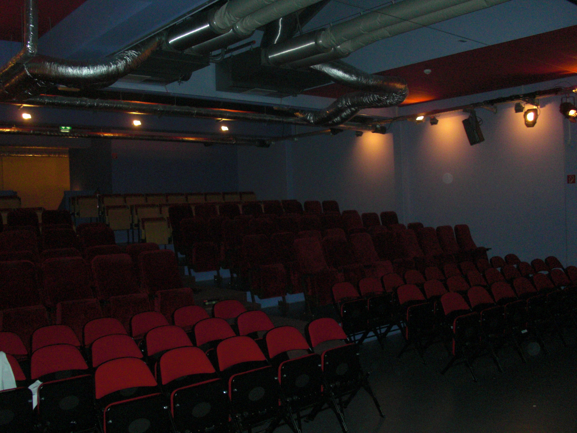 Prime Time Theatre new location by Ronski+Burke Architects and ...