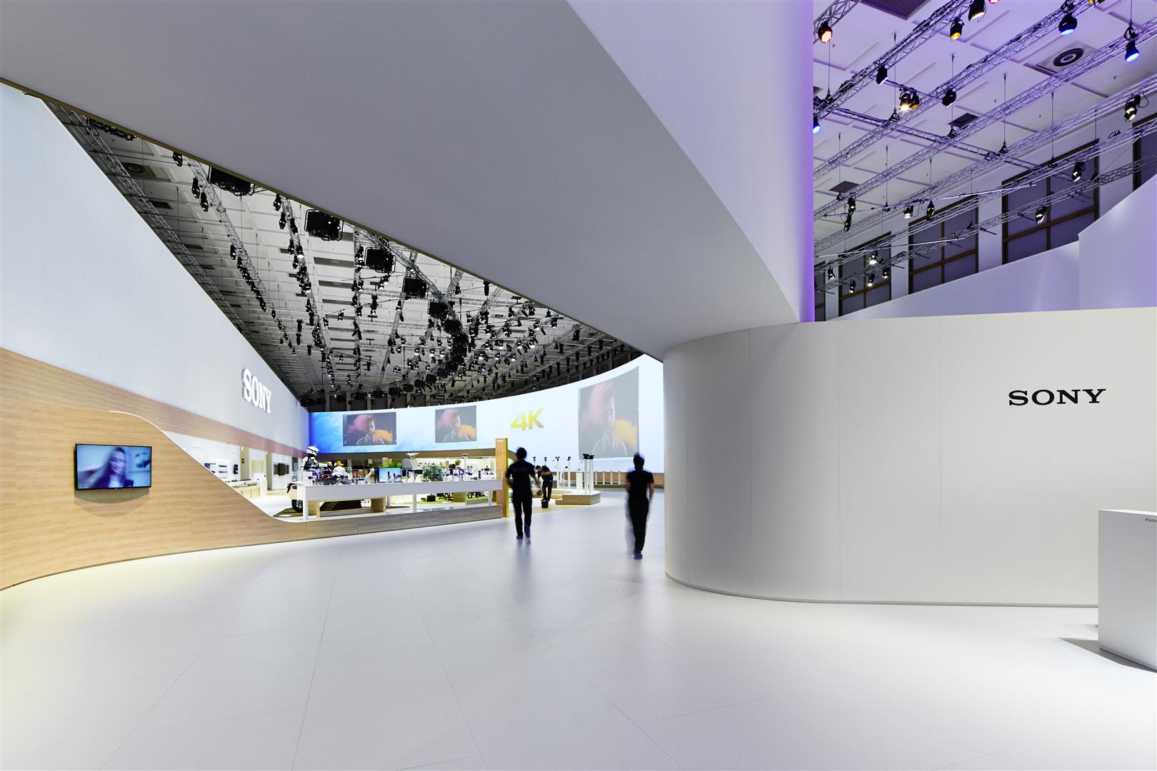 SONY EXHIBITION STAND by EGGER Wood-based materials - Architizer