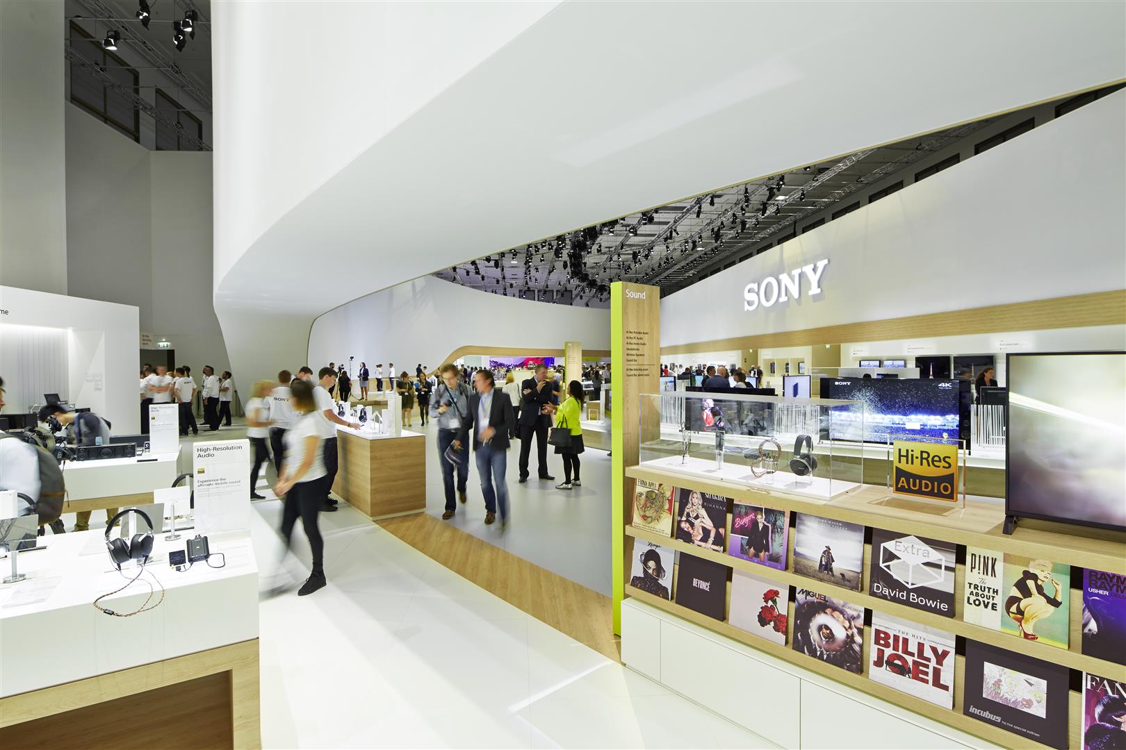 SONY EXHIBITION STAND by EGGER Wood-based materials - Architizer