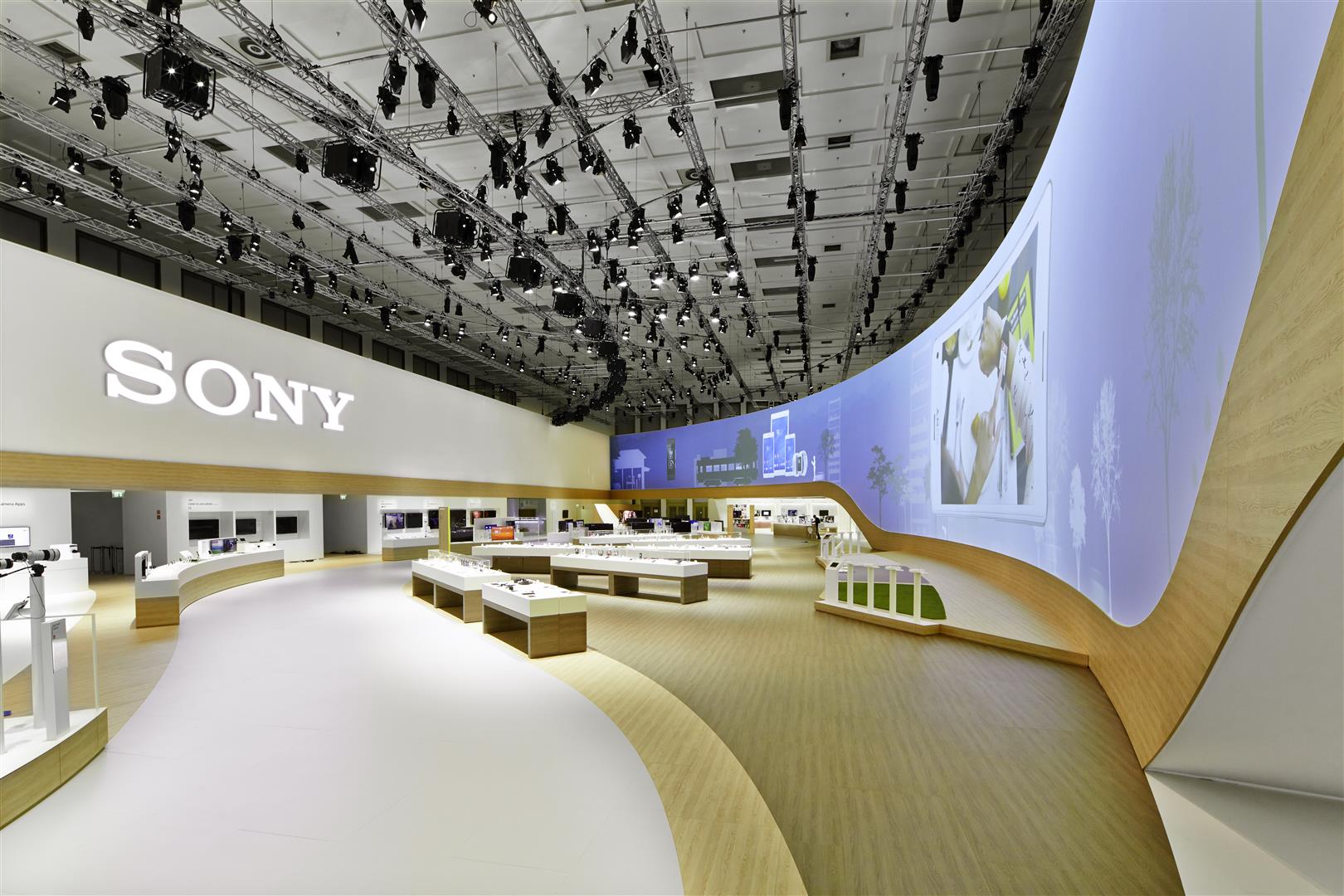 SONY EXHIBITION STAND by EGGER Wood-based materials - Architizer