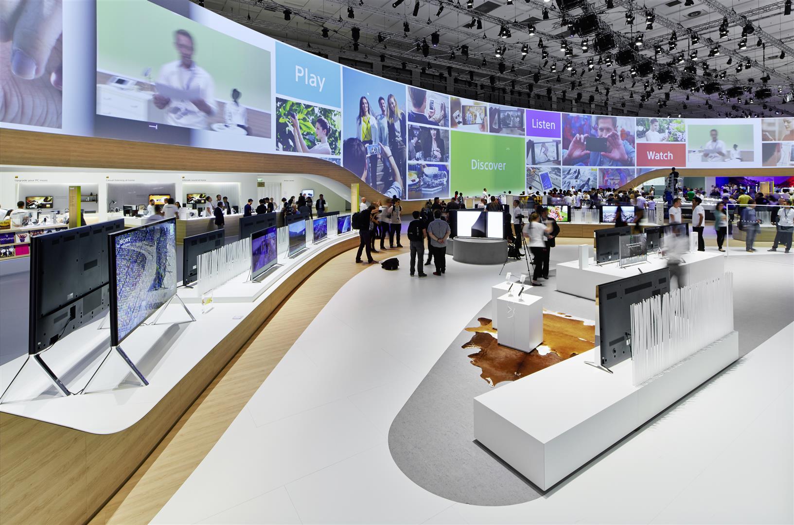 SONY EXHIBITION STAND by EGGER Wood-based materials - Architizer