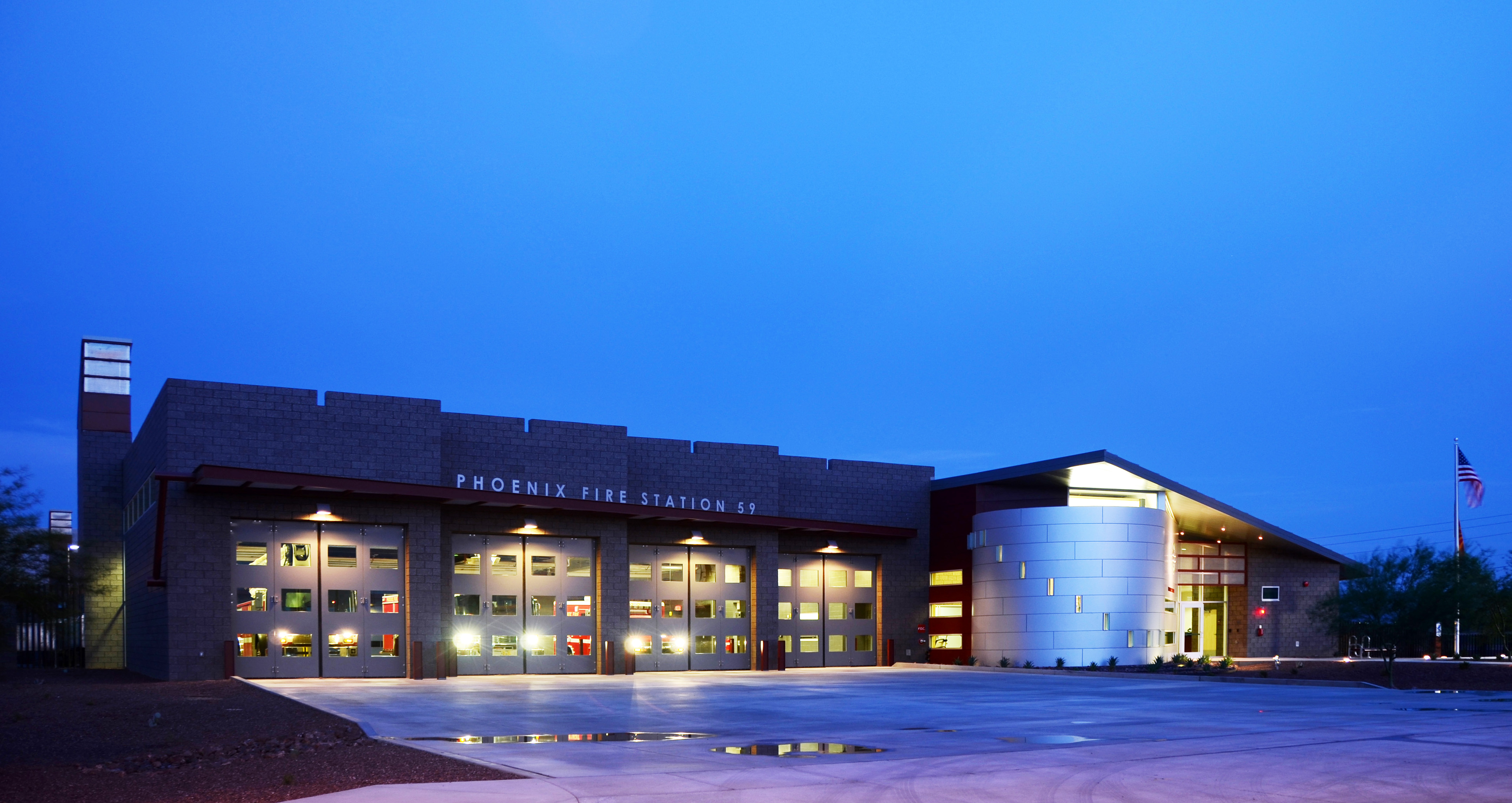 Idea 1242178: Phoenix Fire Station 59, LEED Platinum by LEA Architects ...