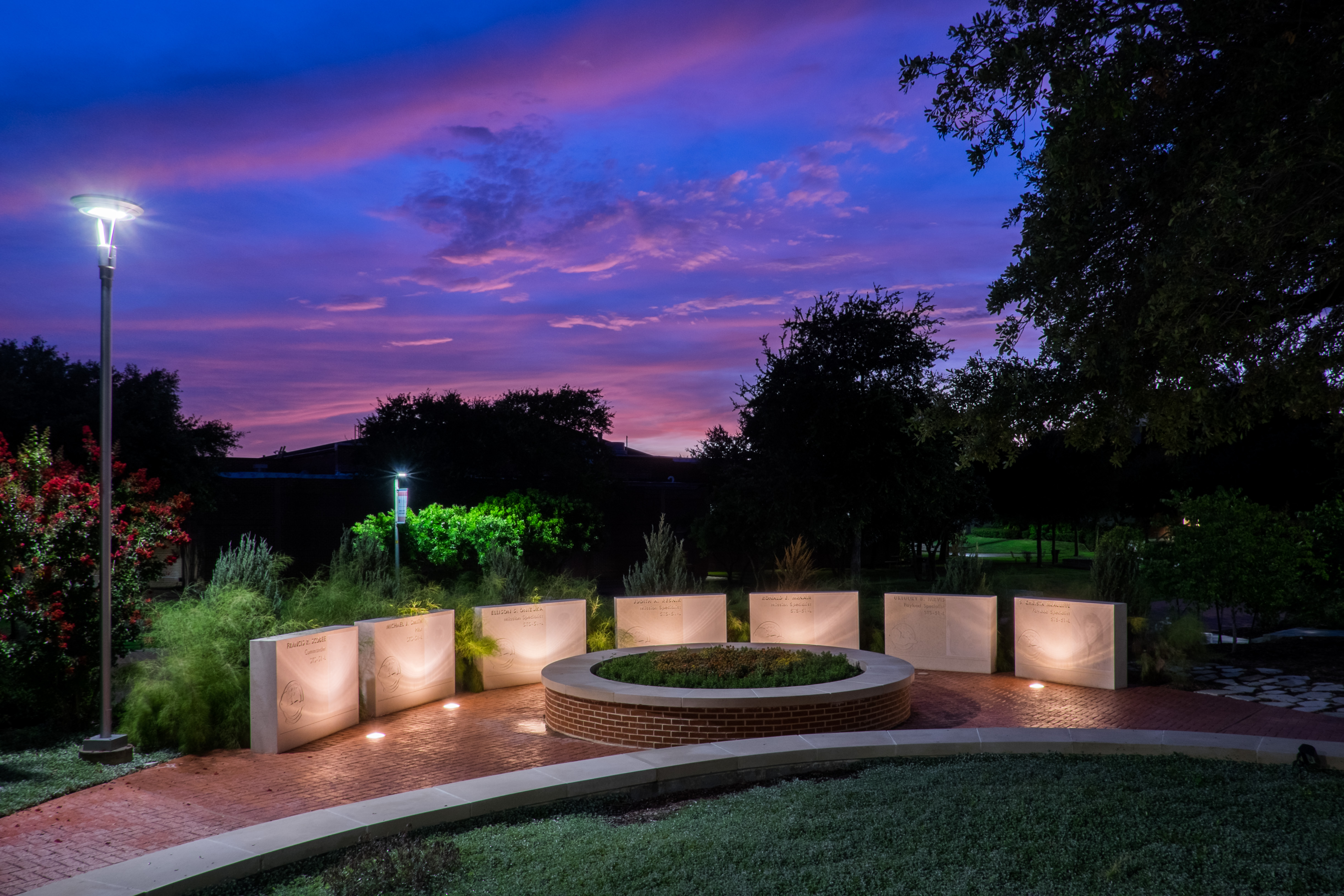 Scobee Education Center by Durand-Hollis Rupe Architects, Inc. - Architizer