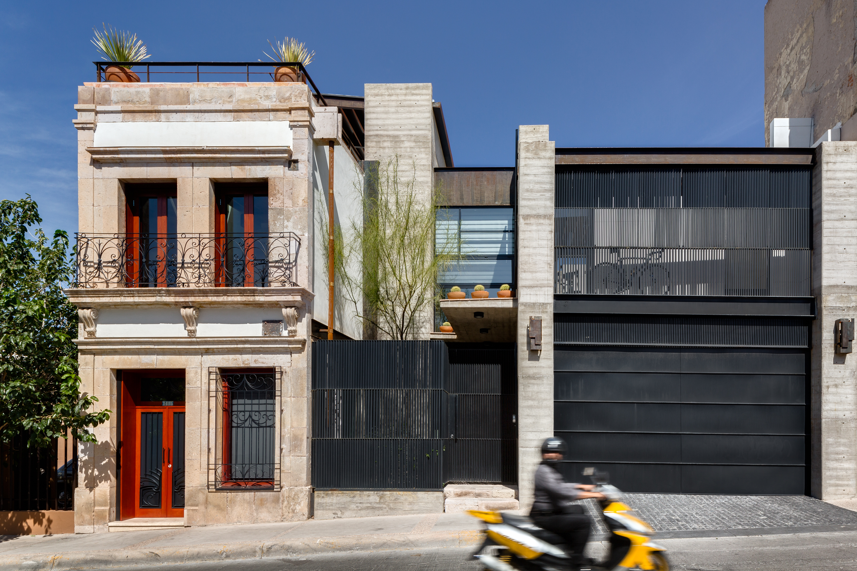 House on 2nd Street (C2a) / LABorstudio by LABorstudio - Architizer