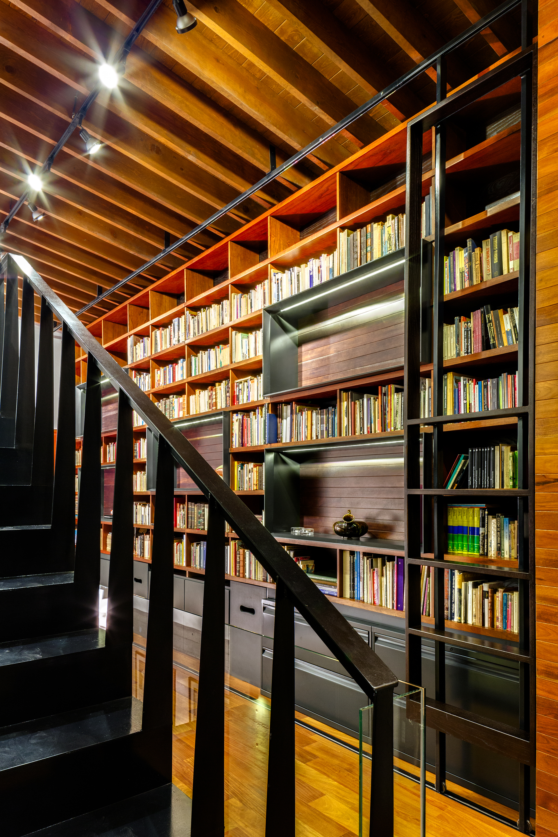 House on 2nd Street (C2a) / LABorstudio by LABorstudio - Architizer