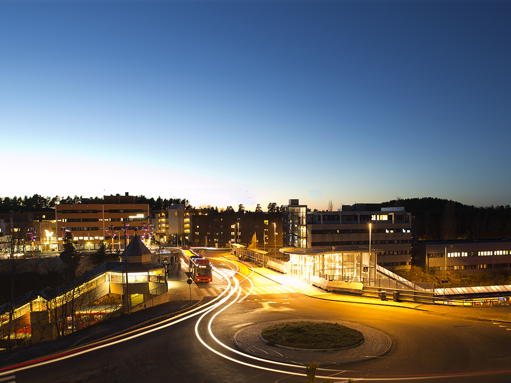 Holmlia stasjon by Linje Arkitektur AS - Architizer