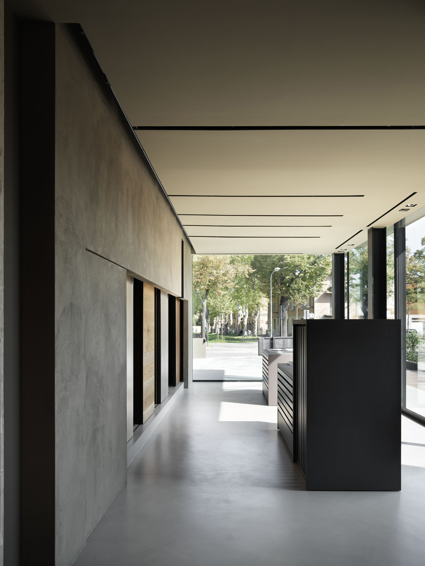 Parquet Diffusion Showroom by bartoletti cicognani architettura e ...