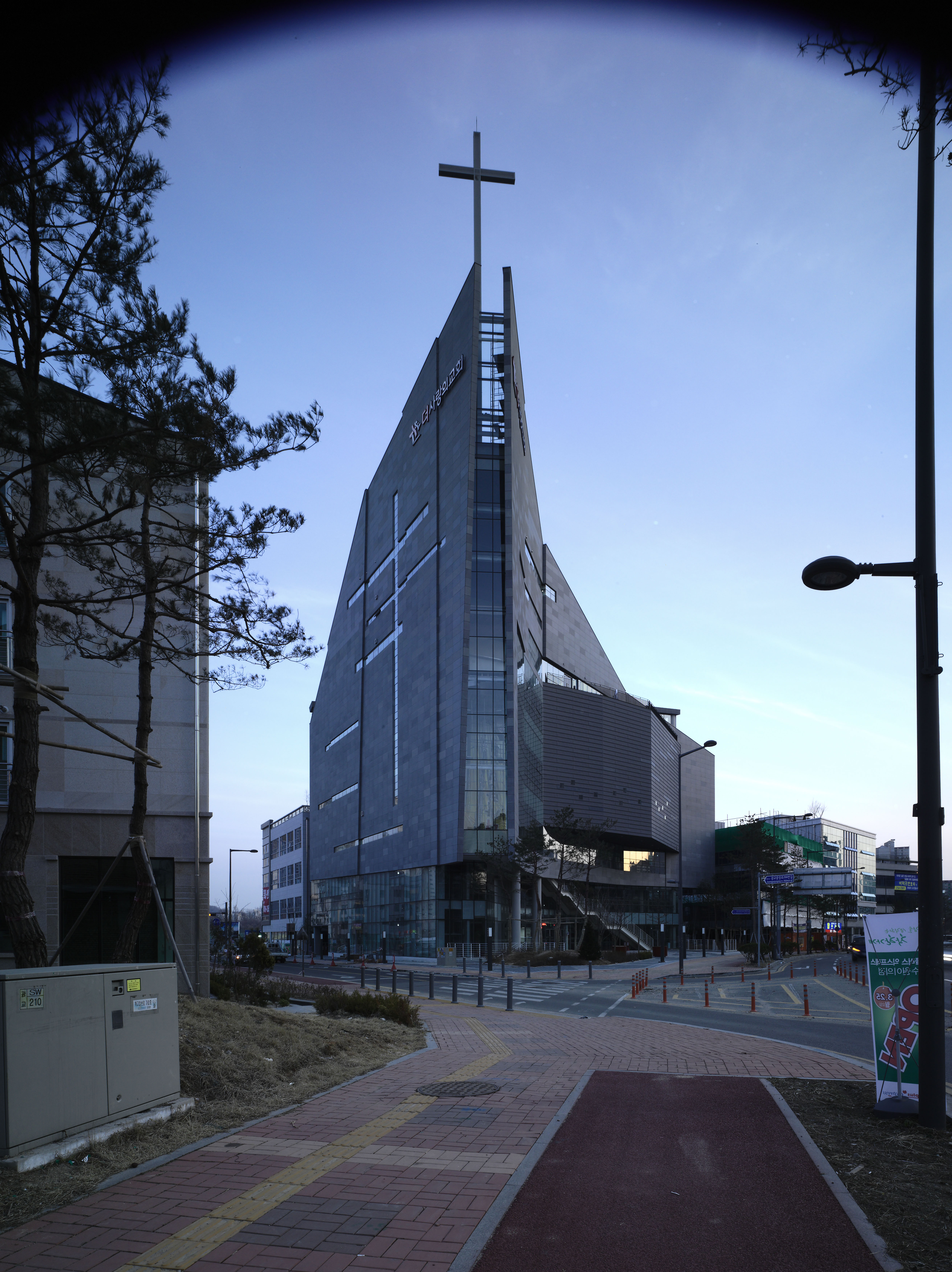Shinchon Church by Seoinn Design Group - Architizer