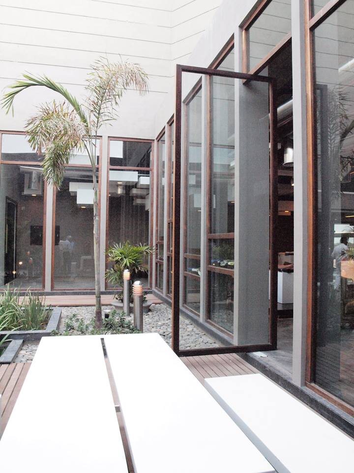 Nishat Apparel by TADO - Architizer