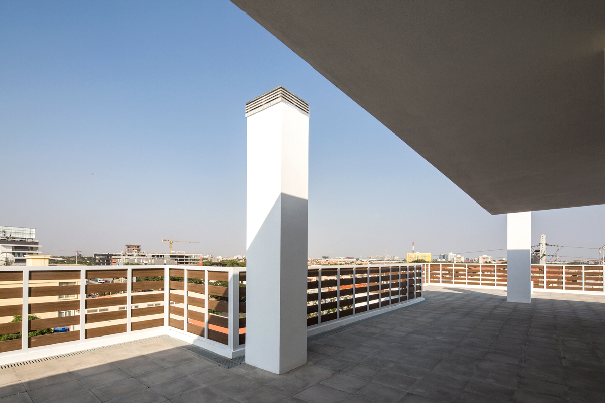 DB Building by GV+A Arquitectos - Architizer