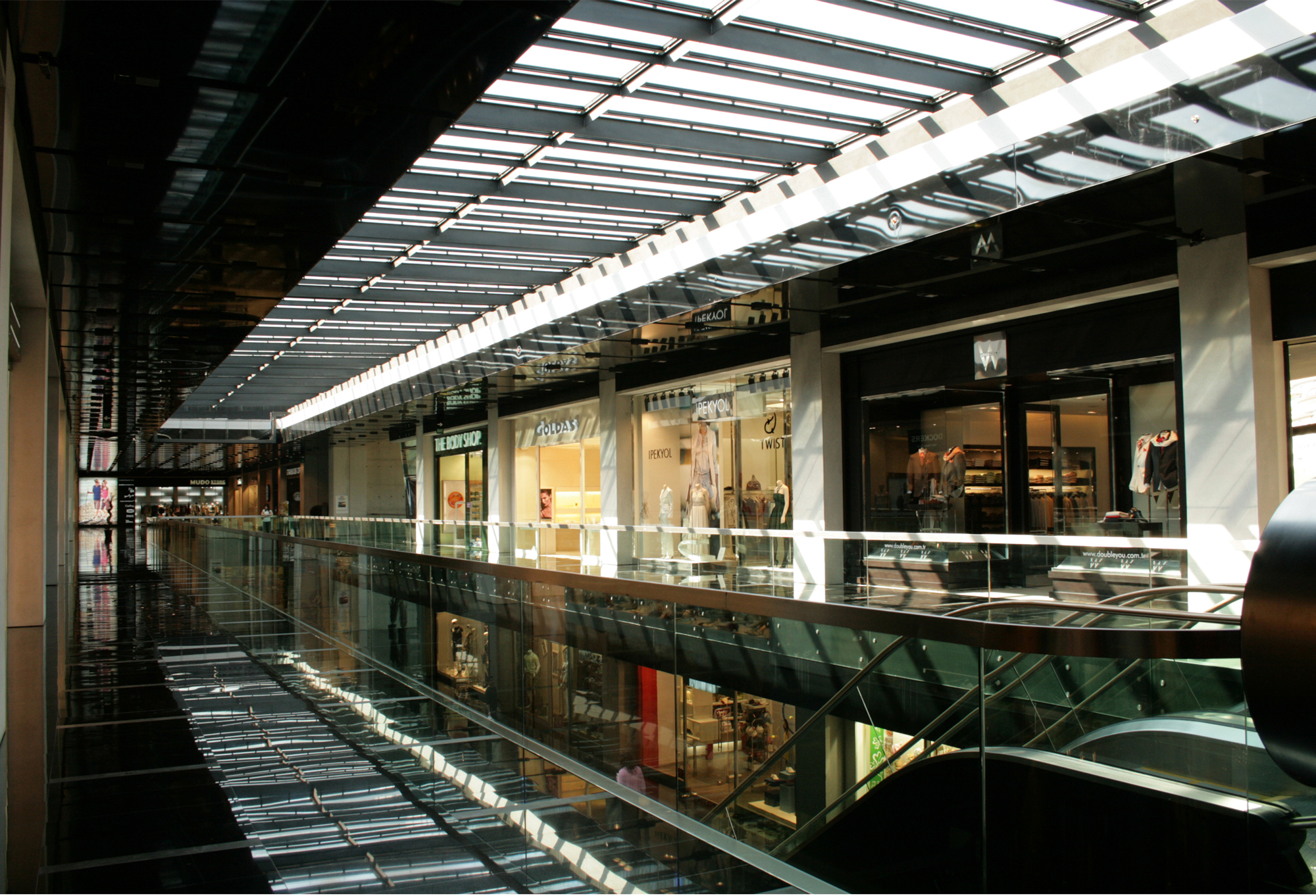 Prestige Mall by DILEKCI Architects (DDA) - Architizer