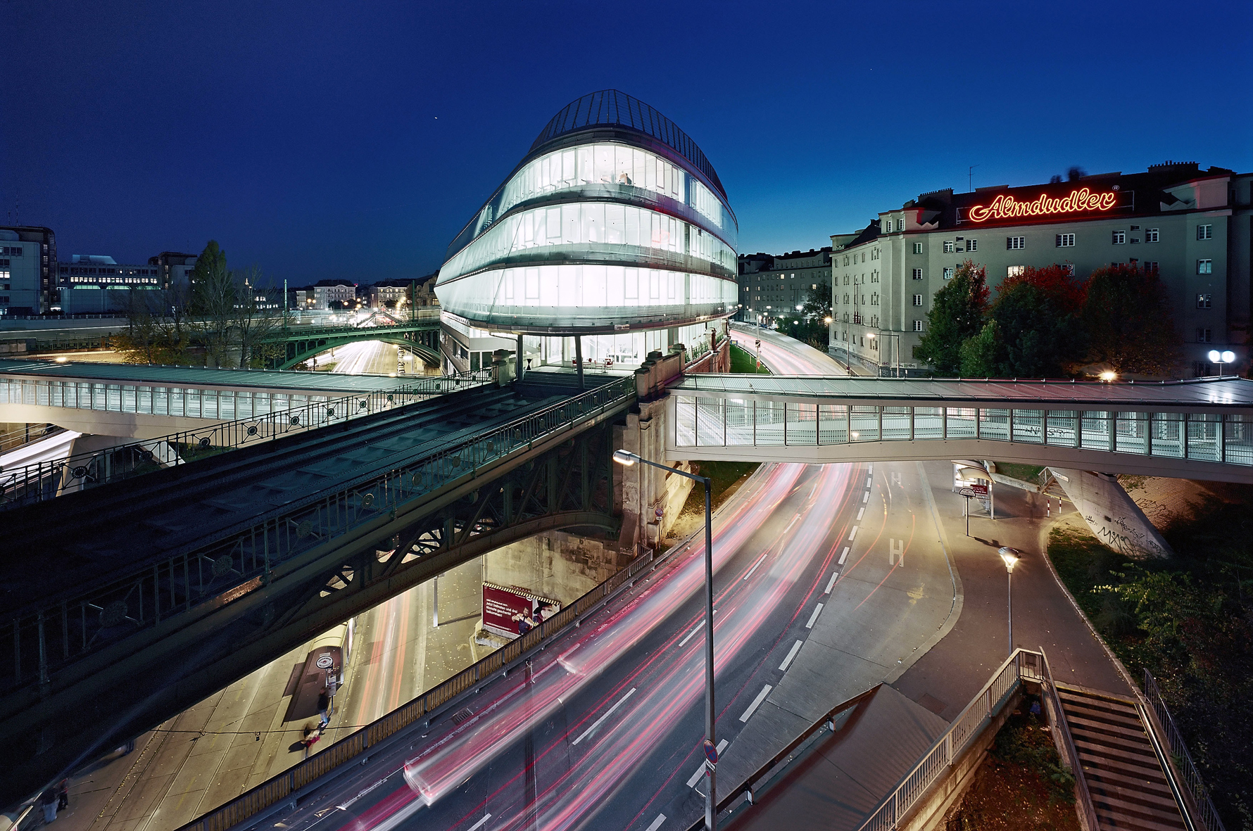 SKYWALK, covered urban bridge for pedestrians and bicyclists by Bulant ...