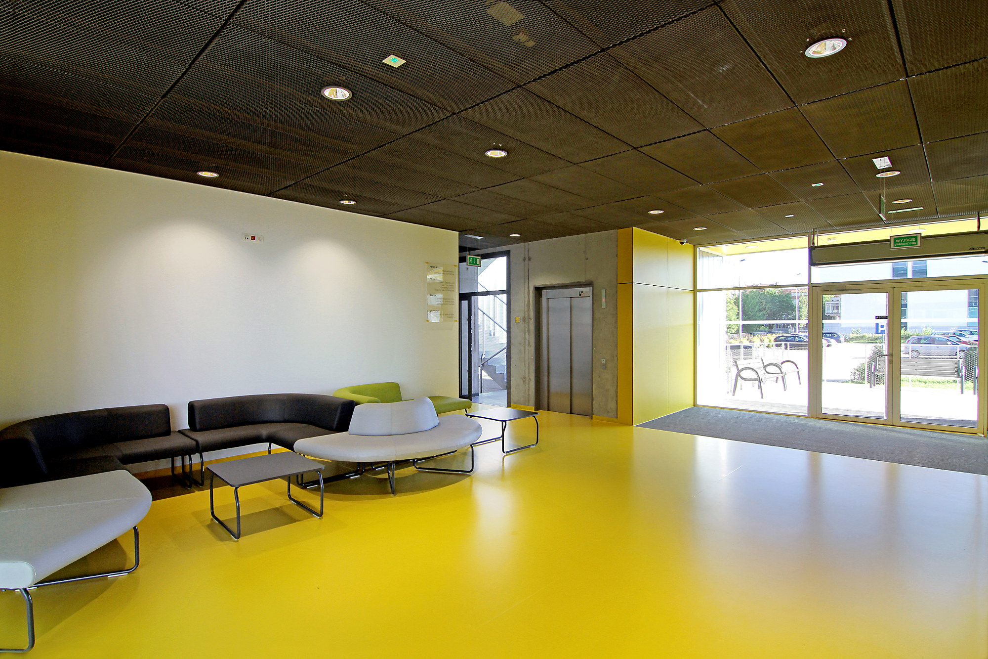 Sports Hall of Academy of Physical Education in Poznan by Neostudio ...