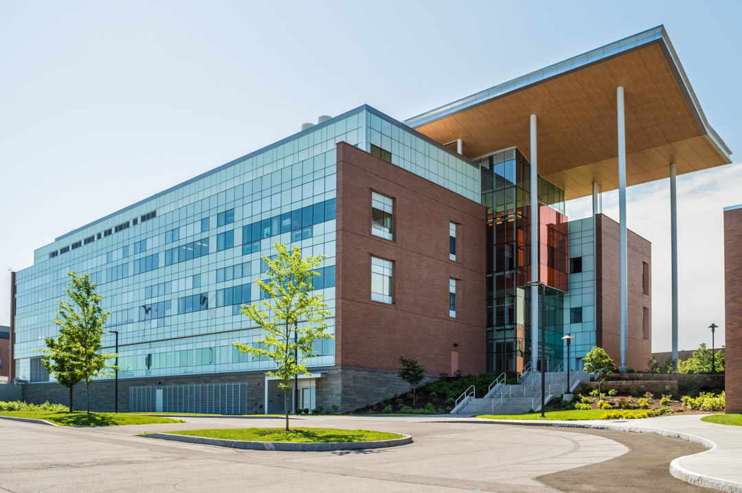 RIT Golisano Institute for Sustainability by R3D Media - Architizer