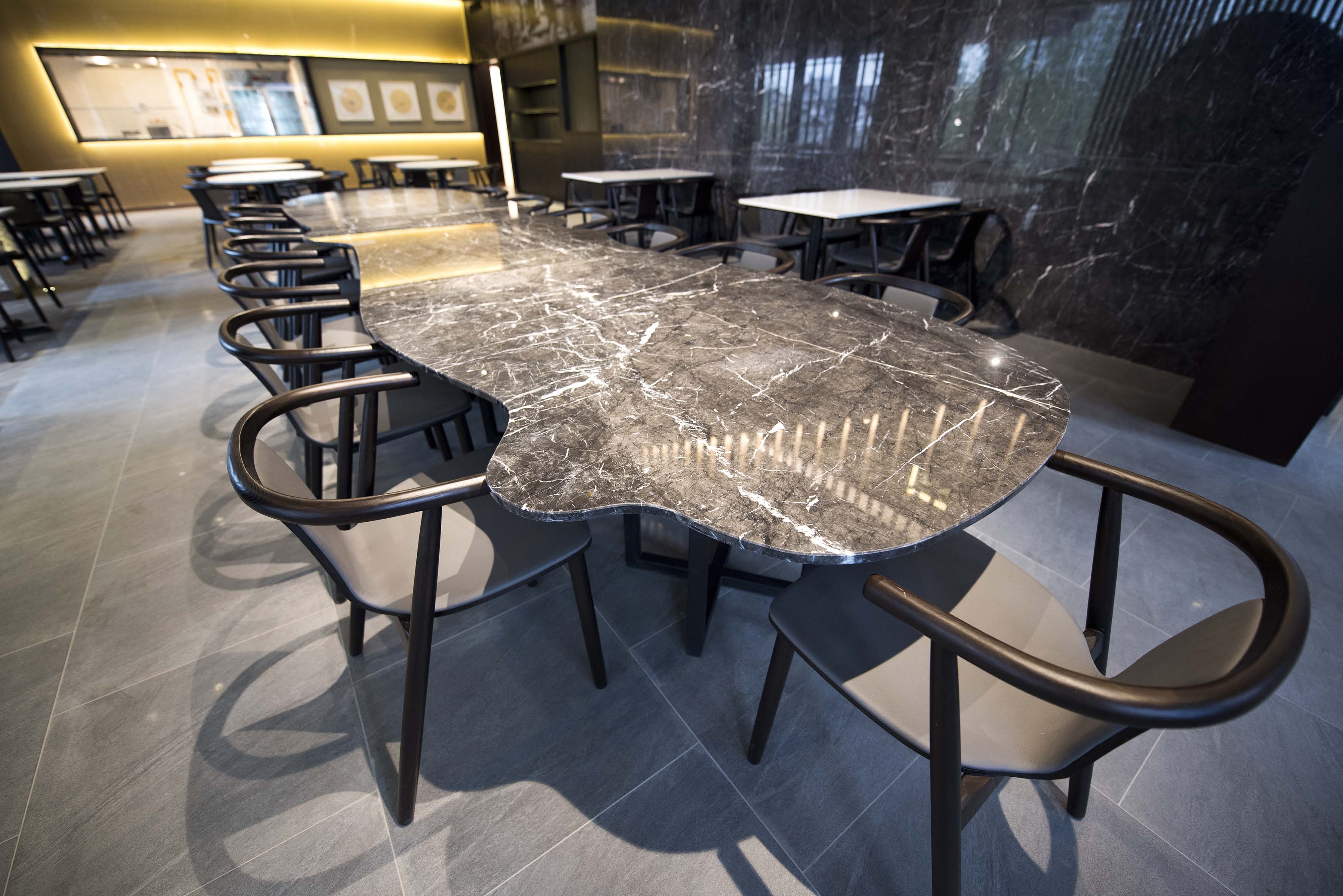 Tasty Flagship Restaurant Taikoo Li Chengdu by Bean Buro - Architizer