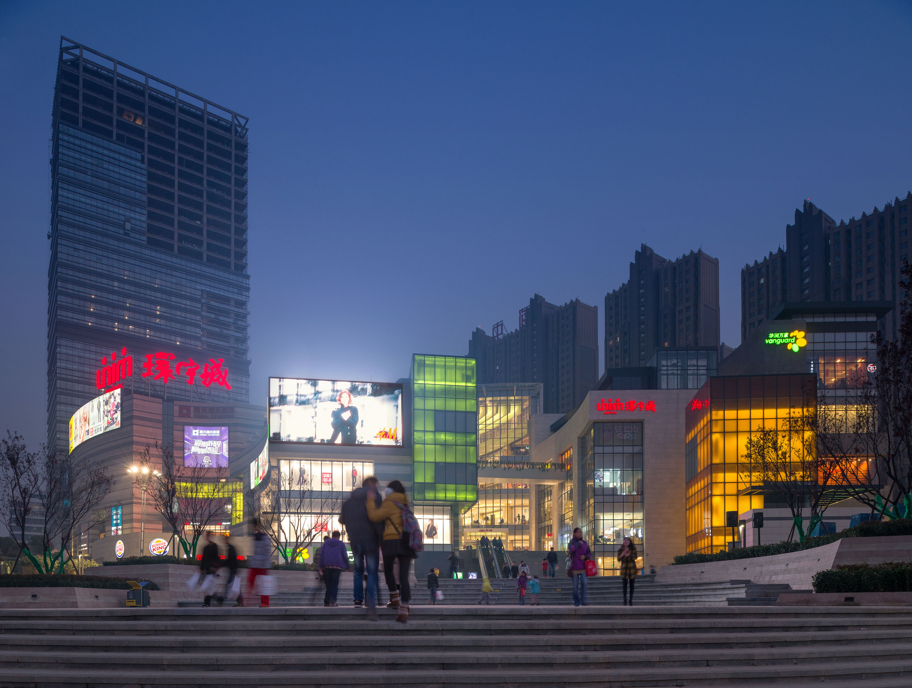 China Overseas Plaza-Unipark - Architizer