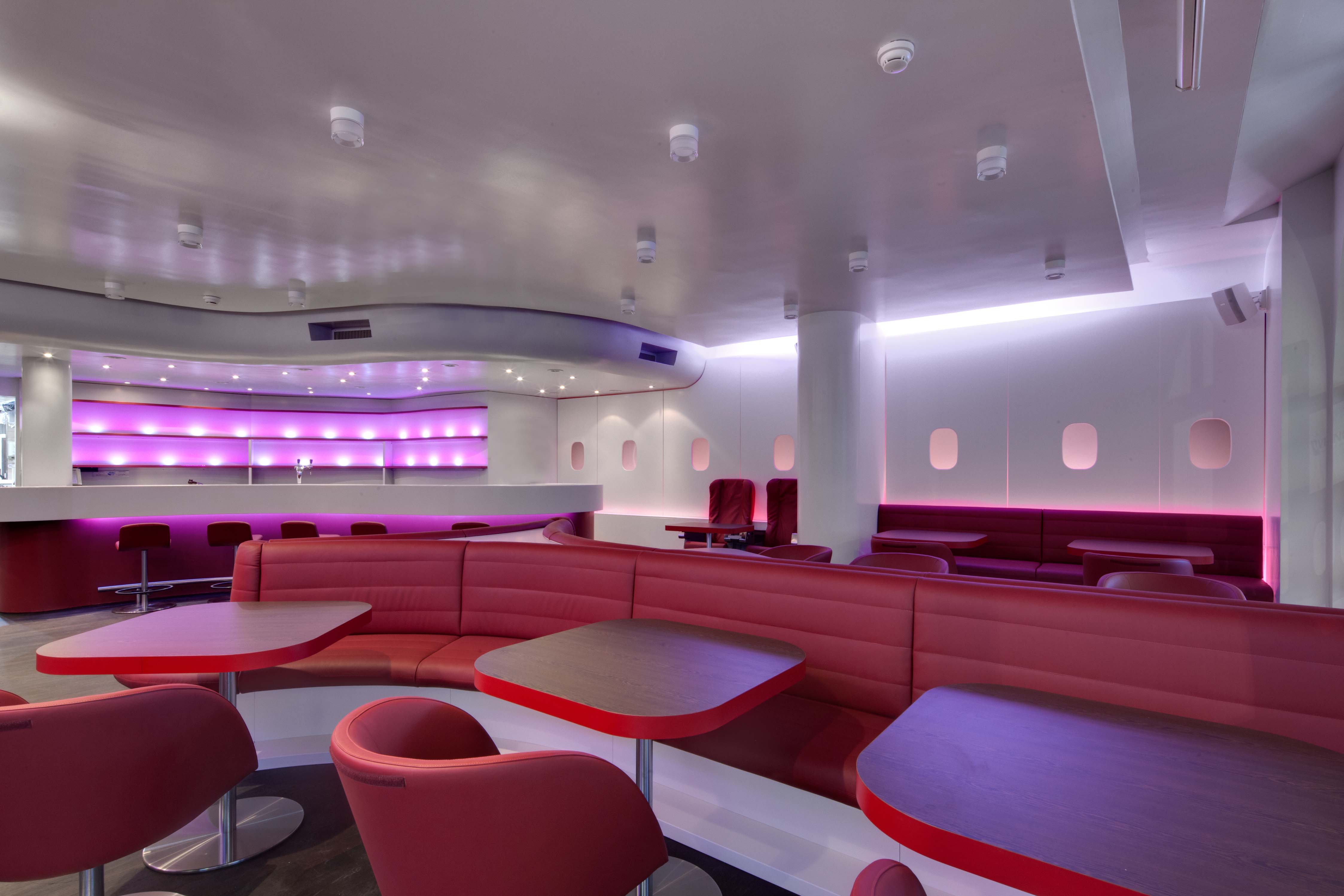 WINGS BAR by INTERIOR DESIGN BY STUDIOFORMA ARCHITECTS - Architizer