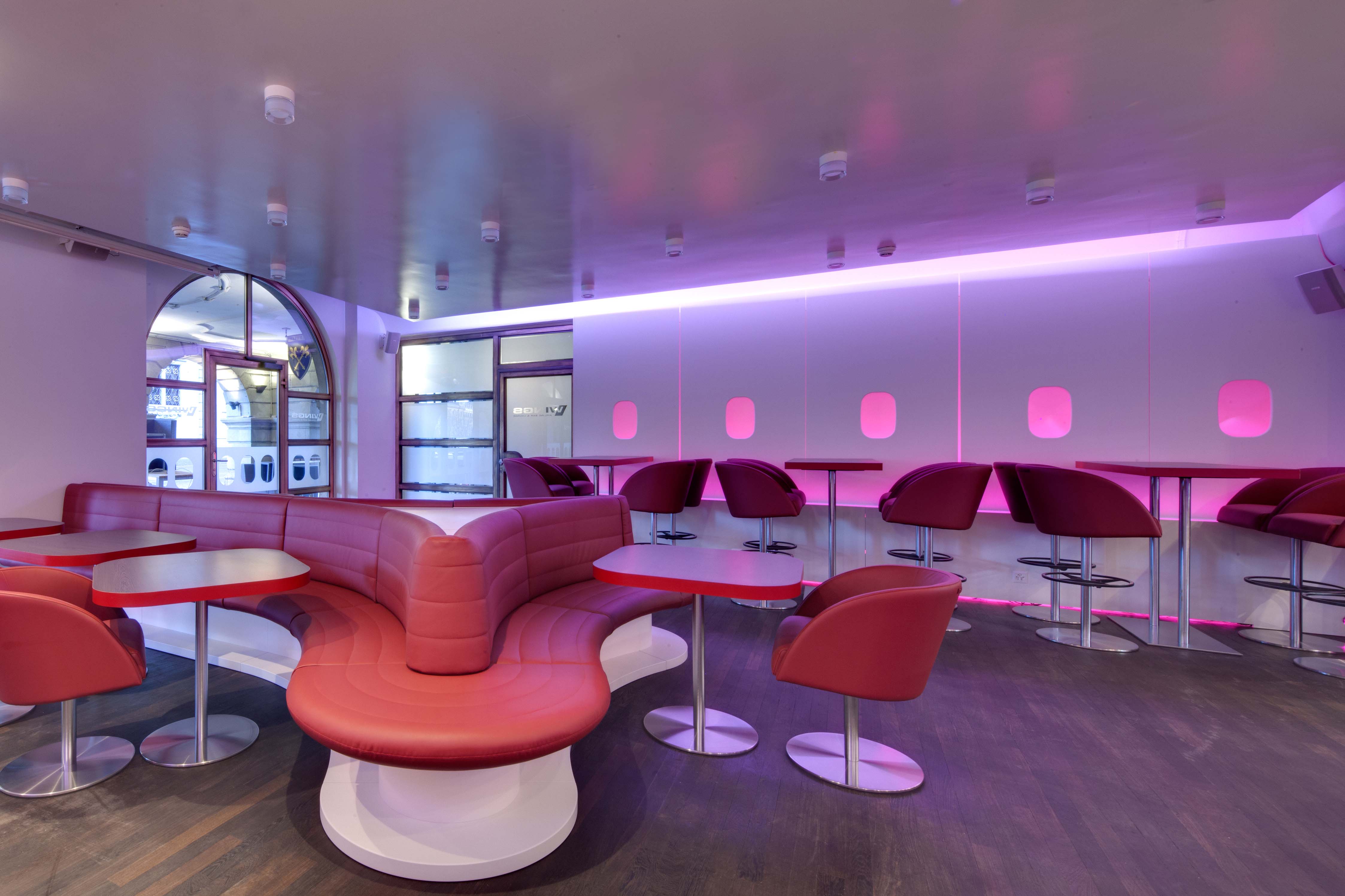 WINGS BAR by INTERIOR DESIGN BY STUDIOFORMA ARCHITECTS - Architizer