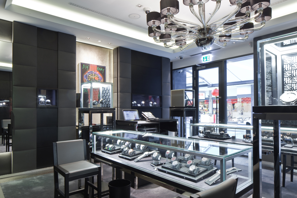 HUBLOT, LUXURY RETAIL by INTERIOR DESIGN BY STUDIOFORMA ARCHITECTS ...