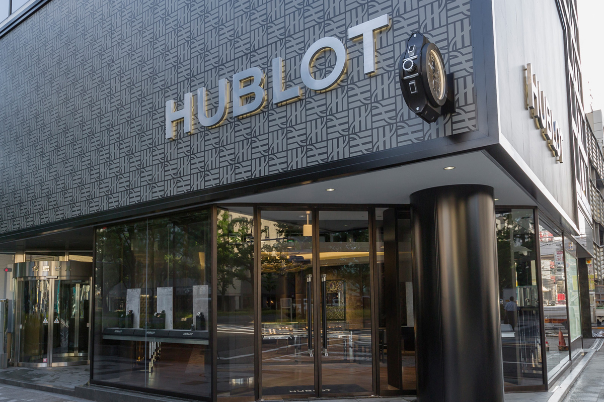 Idea 1283748: HUBLOT, LUXURY RETAIL by INTERIOR DESIGN BY STUDIOFORMA ...