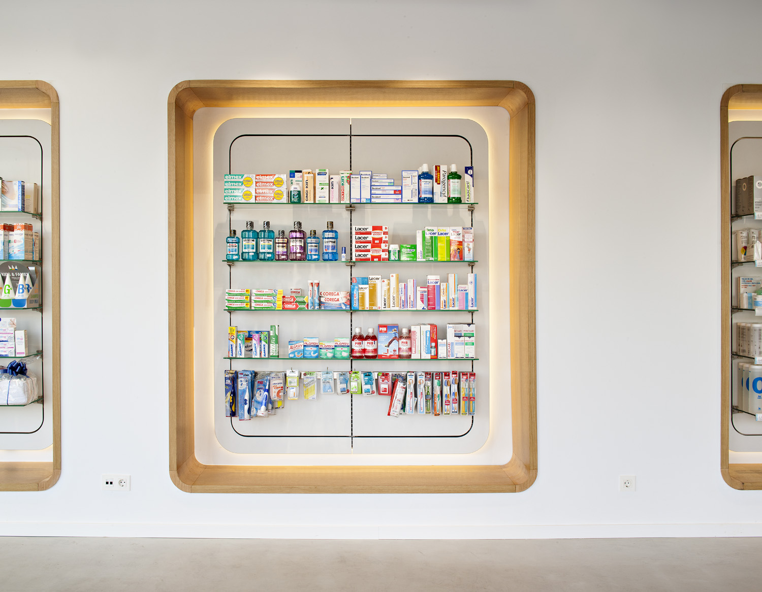 Pharmacy El Puente by Ariasrecalde Taller de Arquitectura - Architizer