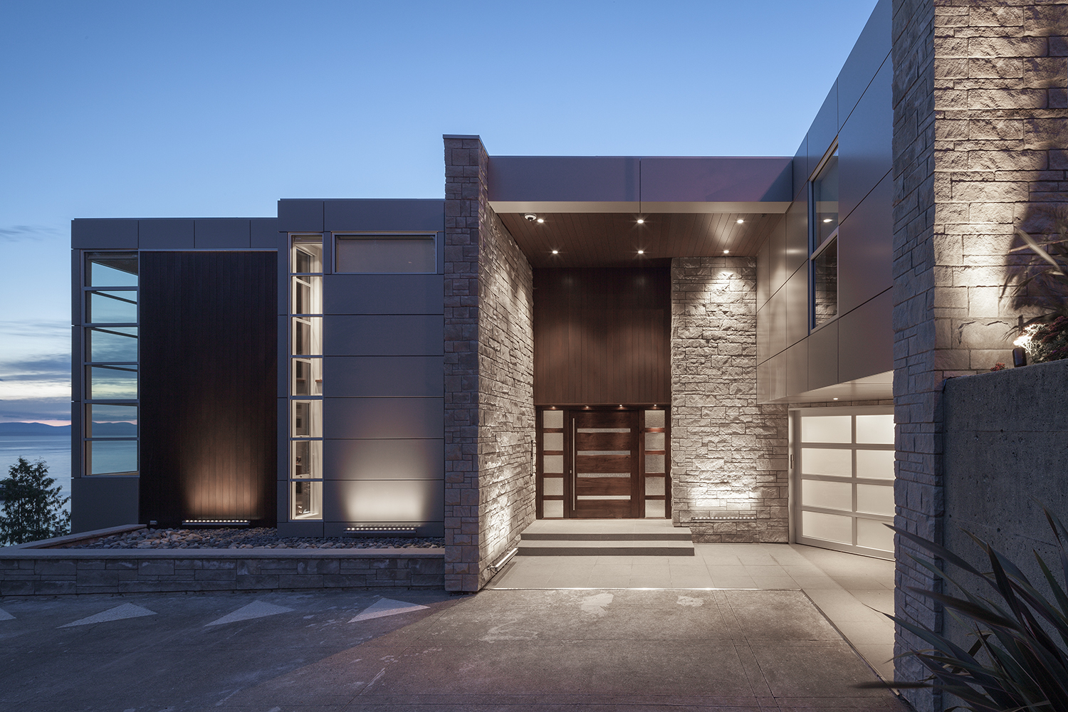 Parthenon Place House. by Derek Lepper Photography - © 2018 - All ...