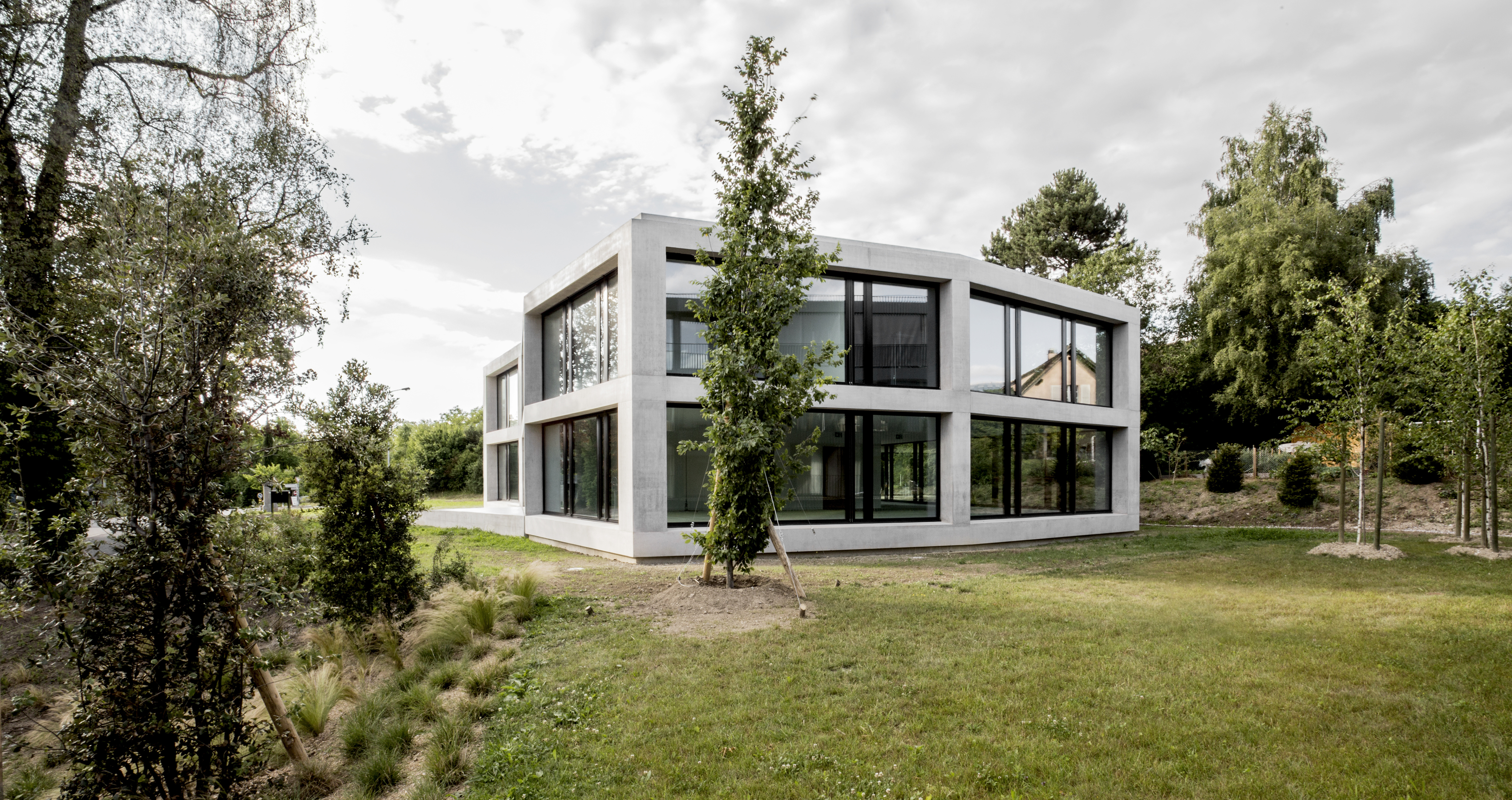 Saint-Sulpice Office Building by Fruehauf Henry & Viladoms - Architizer