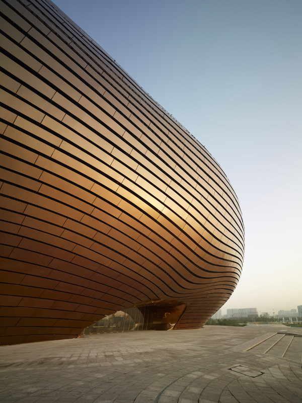 Single Skins: 7 Monolithic Museums Wrapped in Continuous Cladding ...