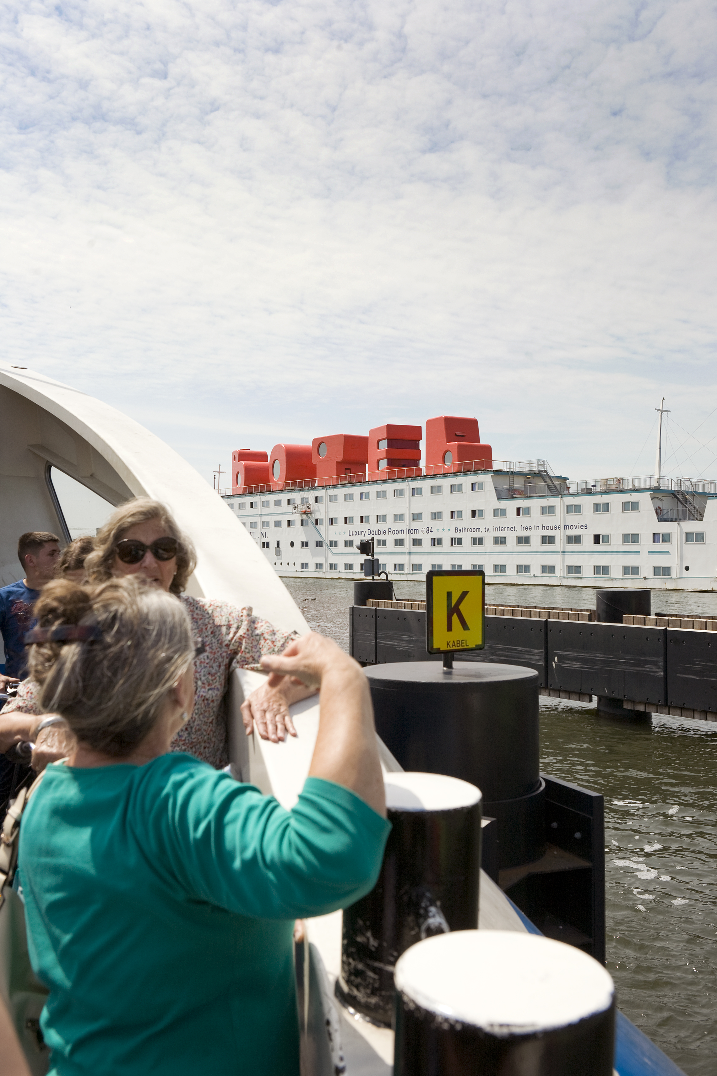 Letters BOTEL by MMX architecten - Architizer