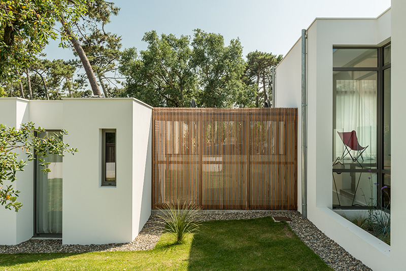 VLV House by Atelier Delphine Carrère - Architizer