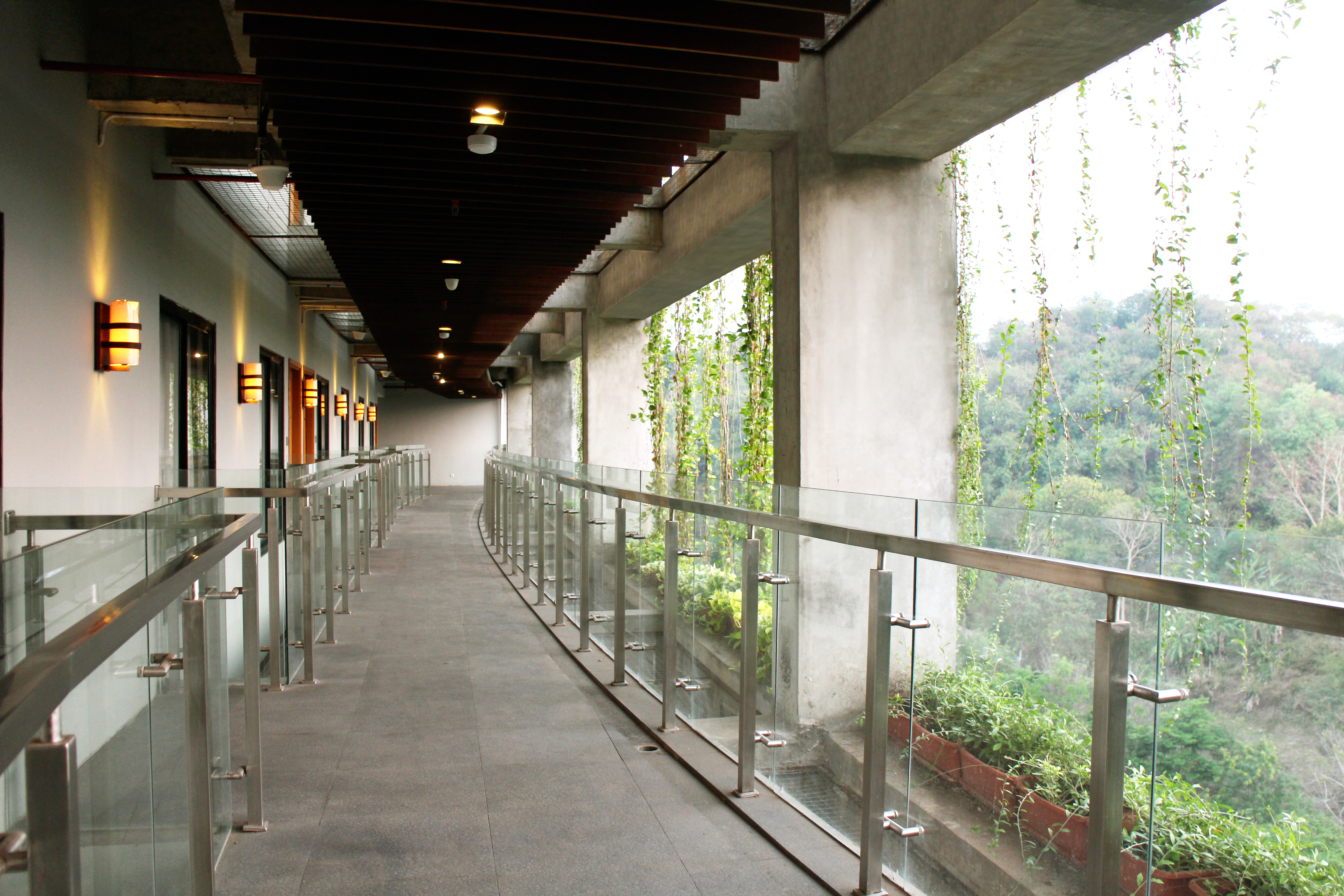 Oak Tree Hotel by PHL Architects - Architizer