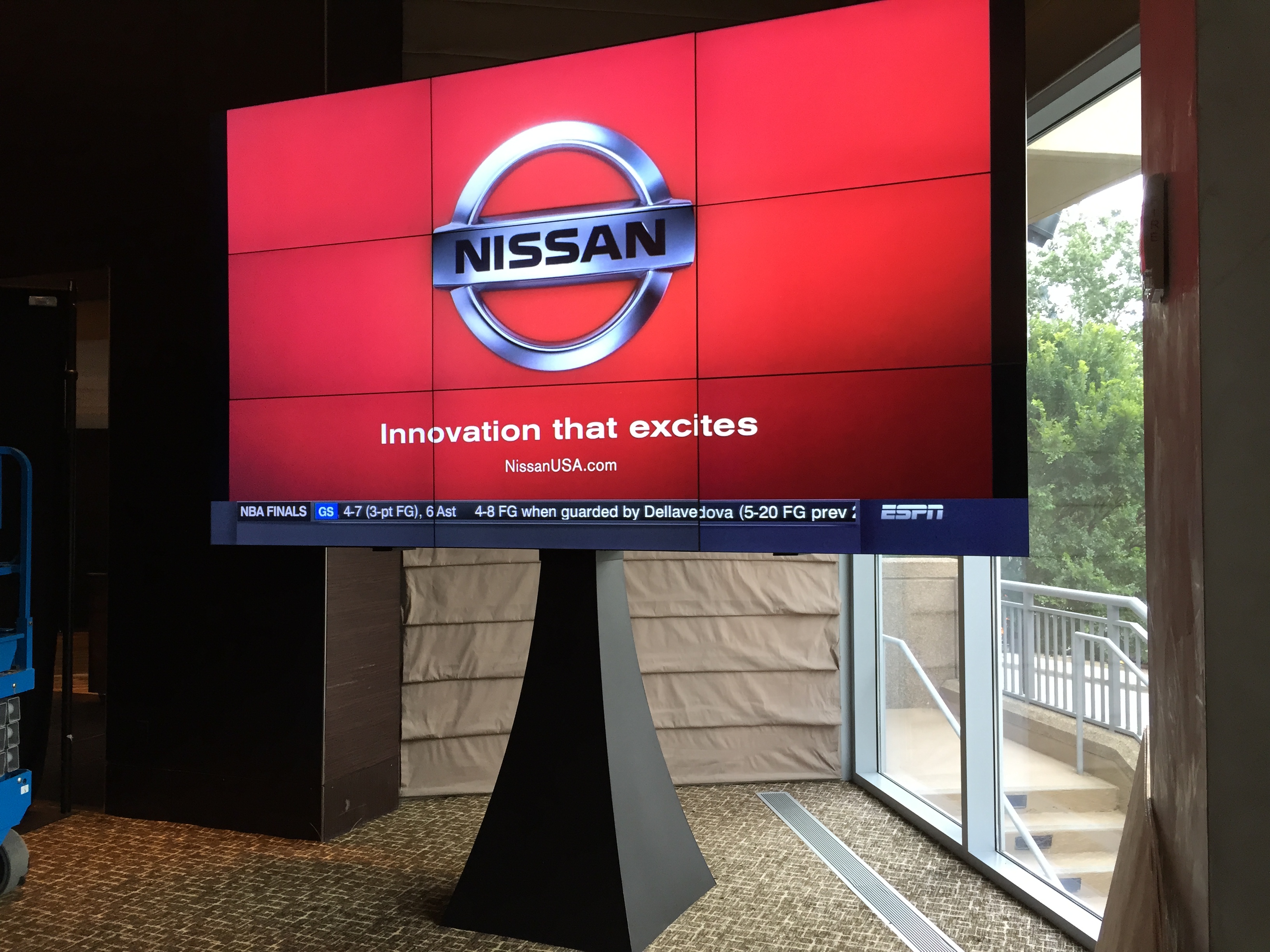 Loews Atlanta Video Wall & Stand by Ascend Studios - Architizer