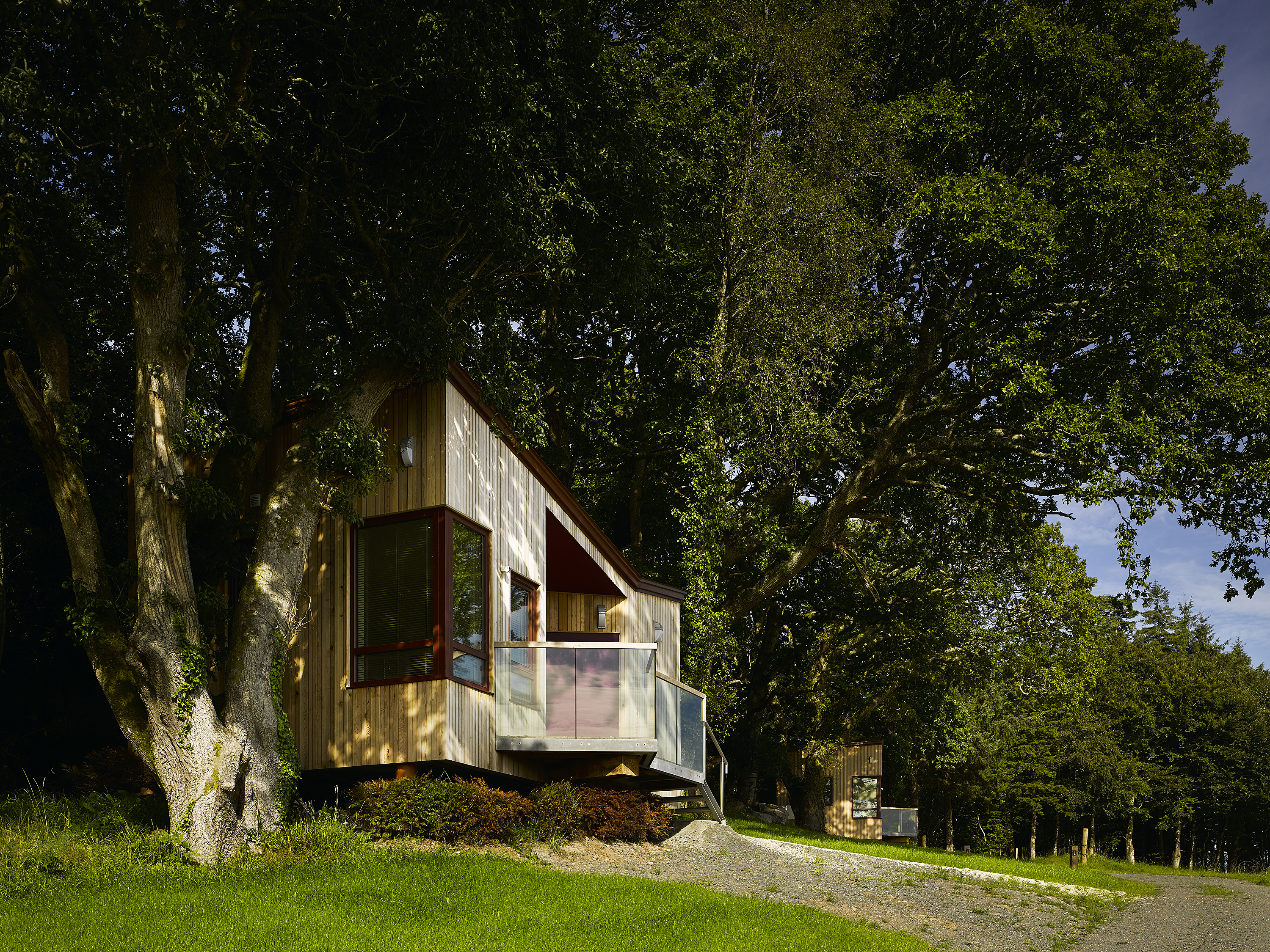 The Daintree Building by Solearth Architecture - Architizer