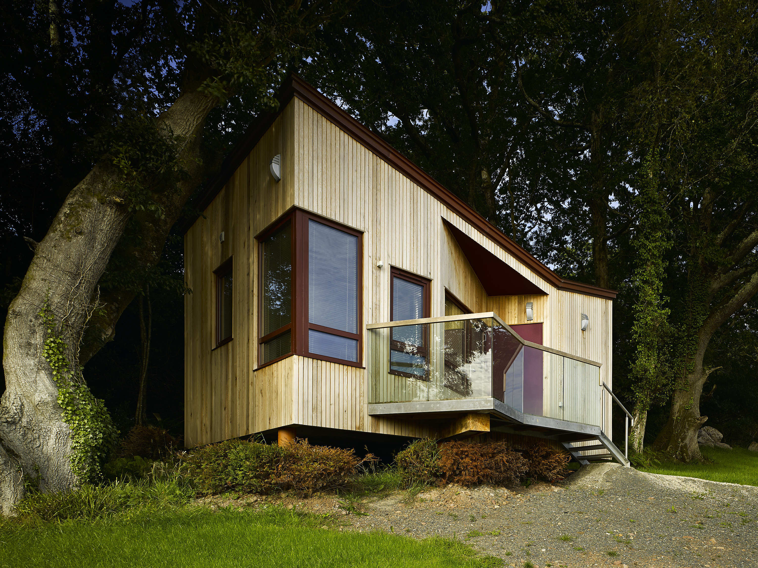 God Pods by Solearth Architecture - Architizer