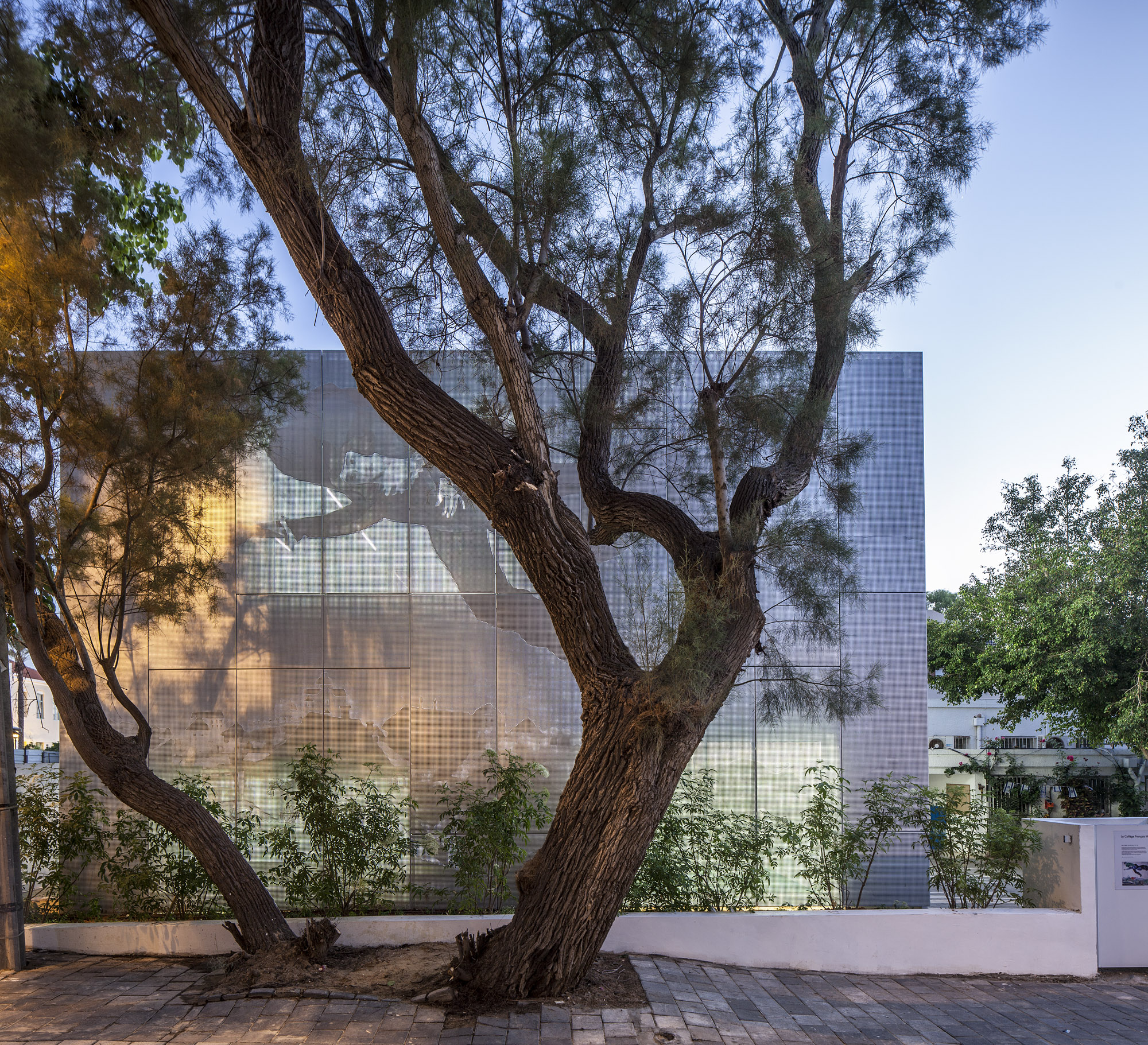 E/J House by Paritzki & Liani Architects - Architizer