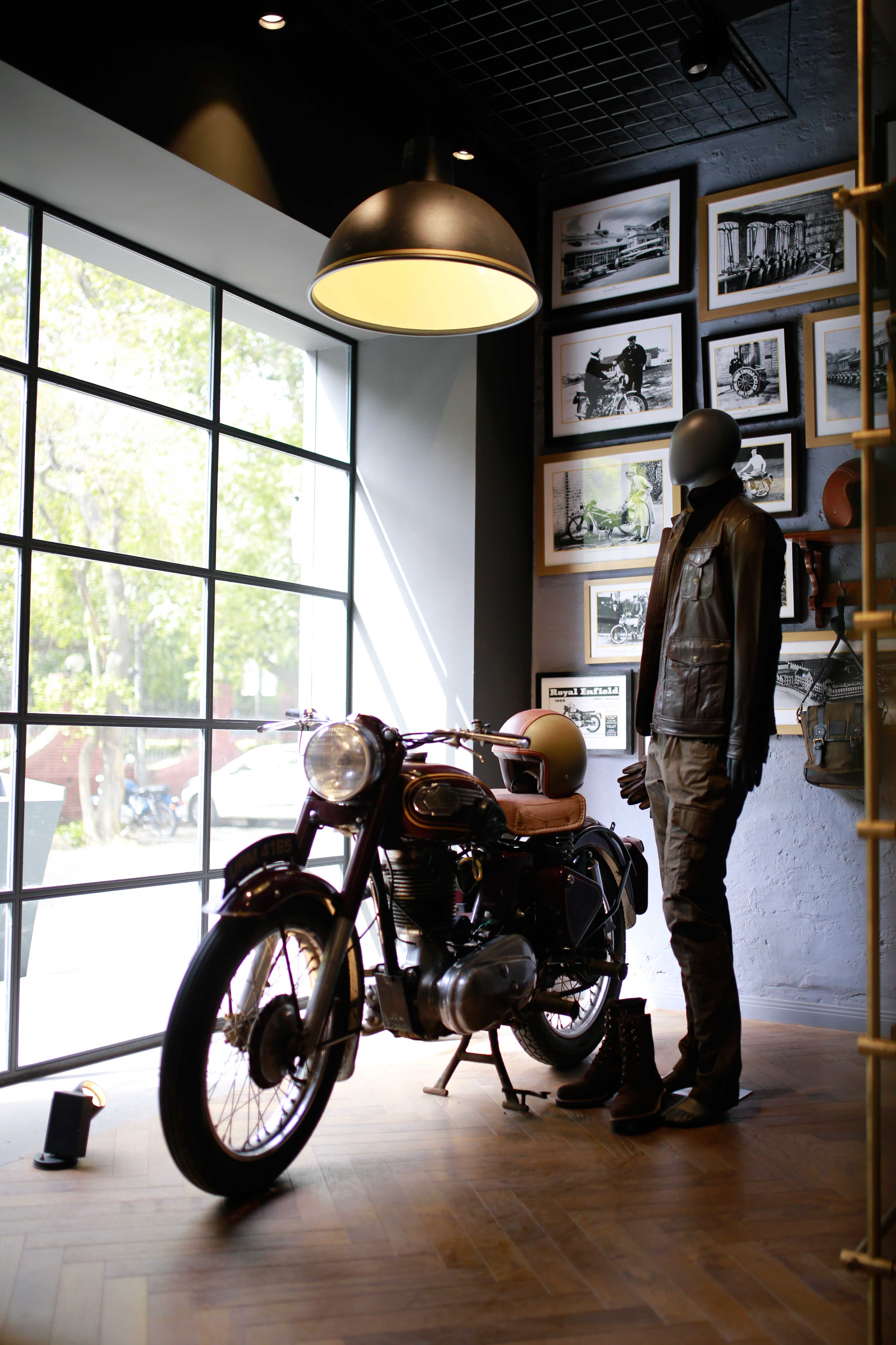 Royal Enfield, Khan Market by Studio Lotus - Architizer