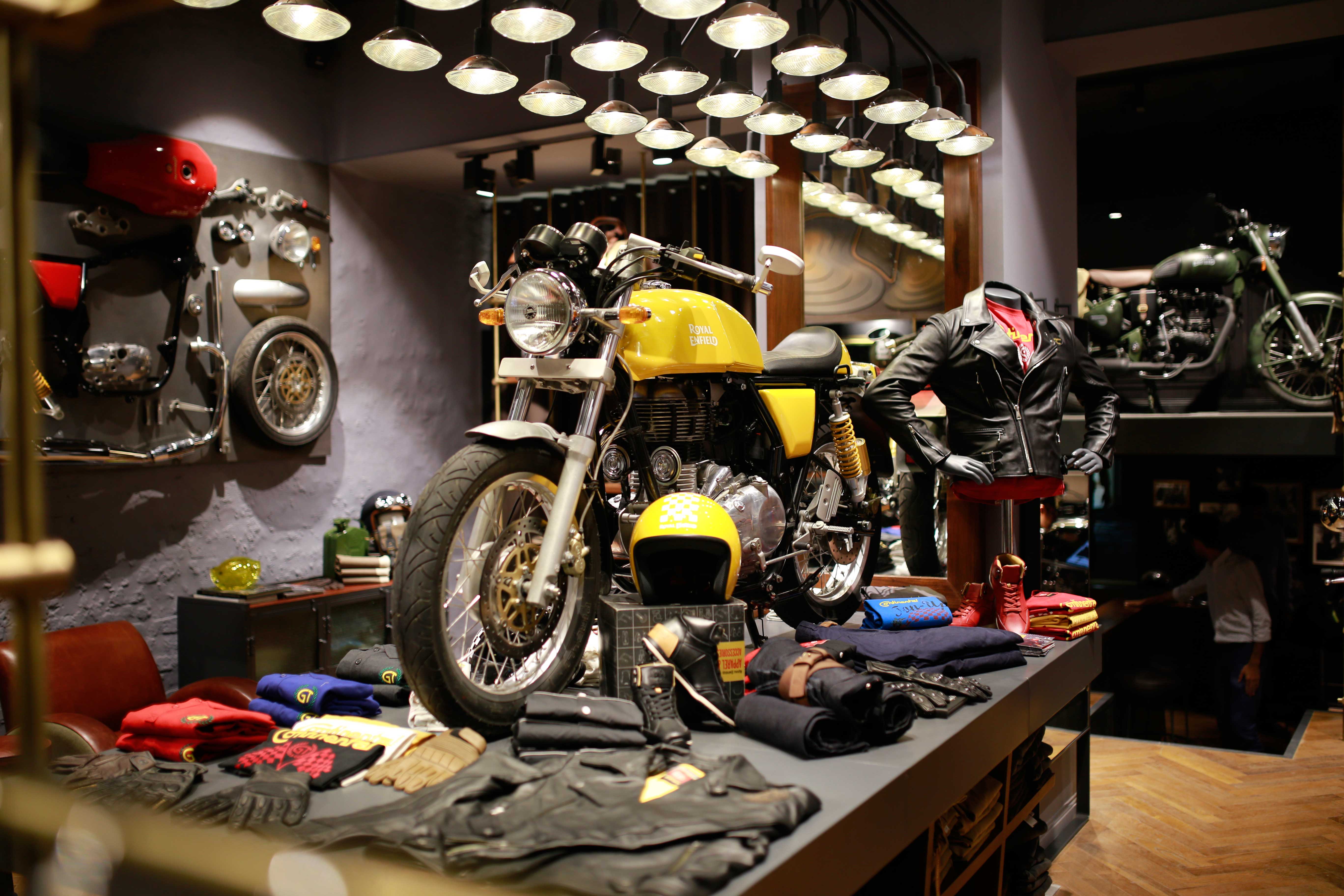 Royal Enfield, Khan Market by Studio Lotus - Architizer