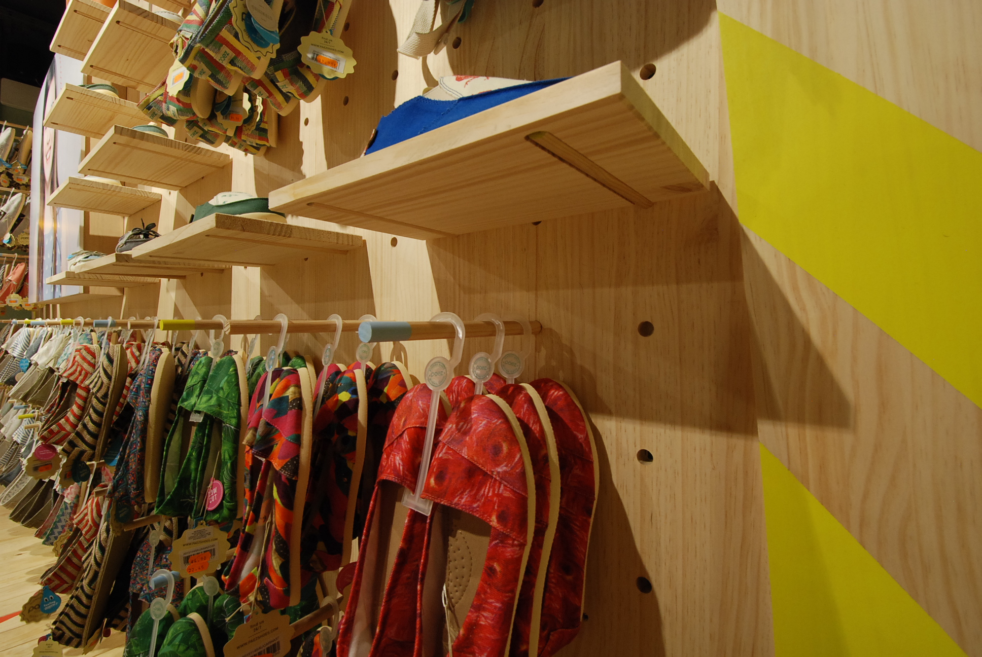 Paez Flagship Barcelona by Studiostore Design Studio by Lafede - Architizer