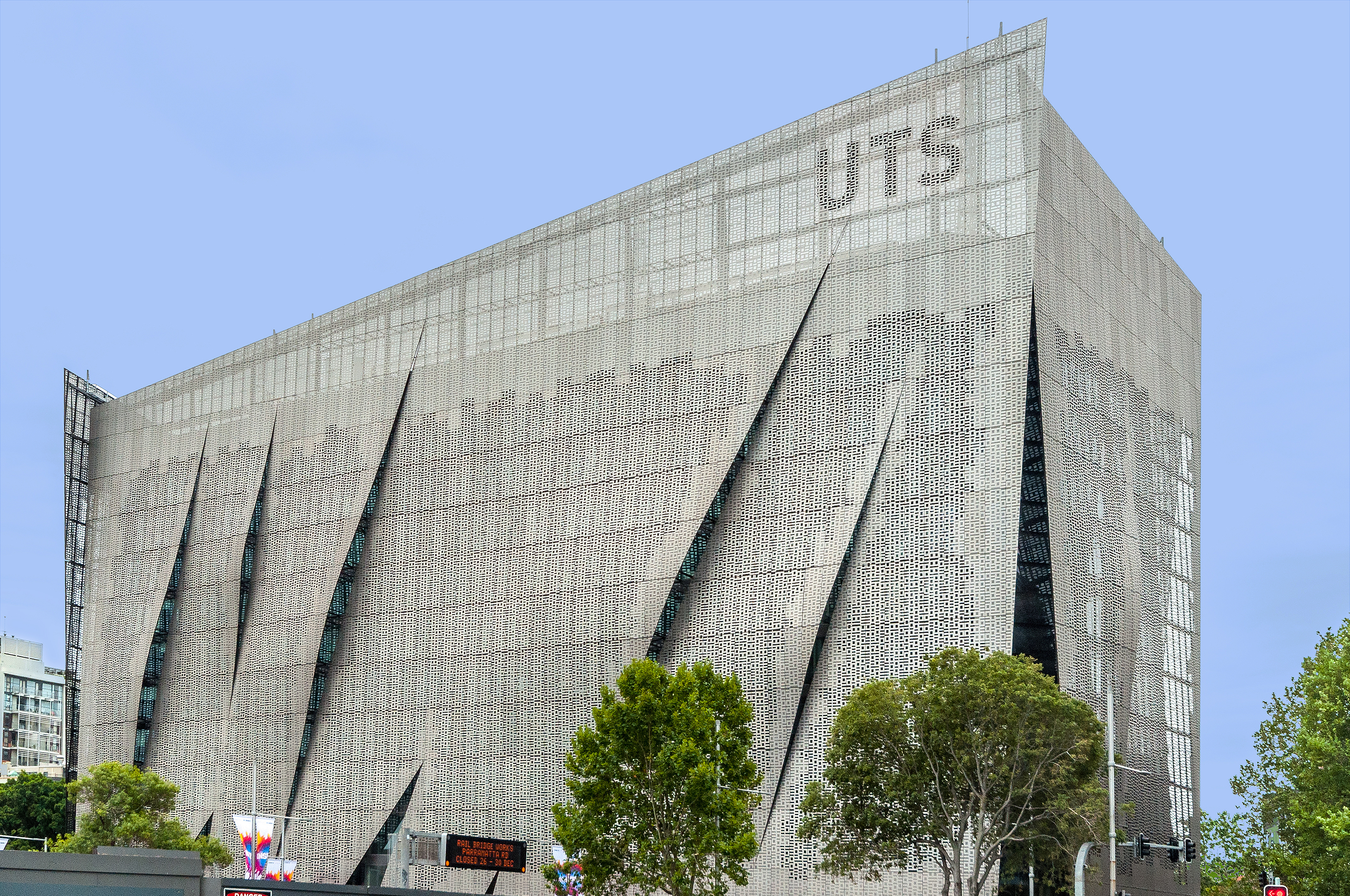 University of Technology Broadway Photography by Studio Azzurro Italian ...