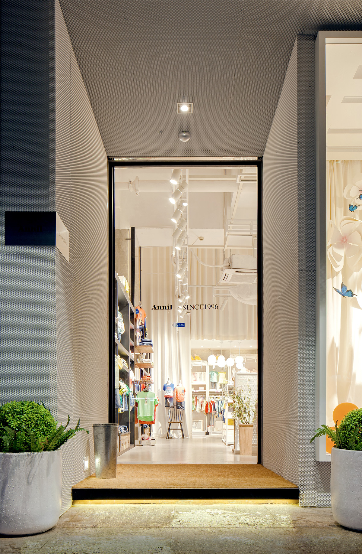 Care of Original Ecology — Annil Flagship Store by Bloom Design ...