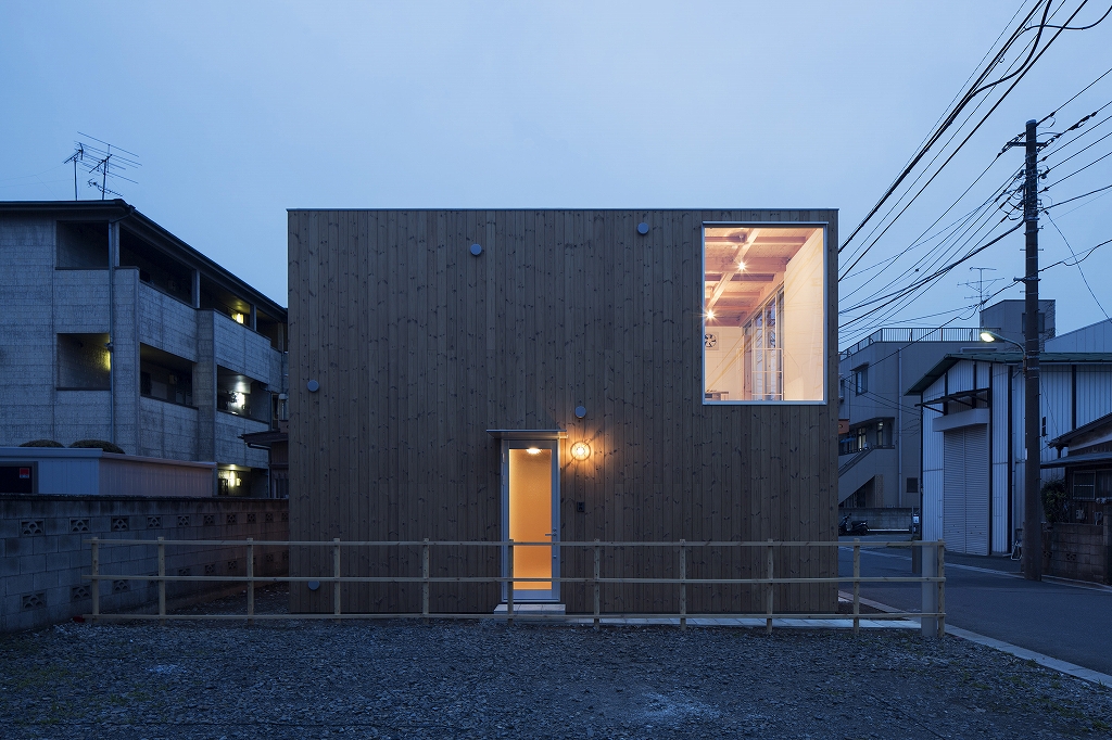 Wooden Box House by suzuki architects - Architizer