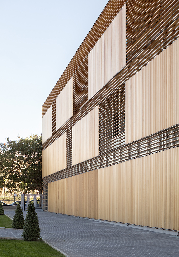 Valencia University Language Center - Architizer