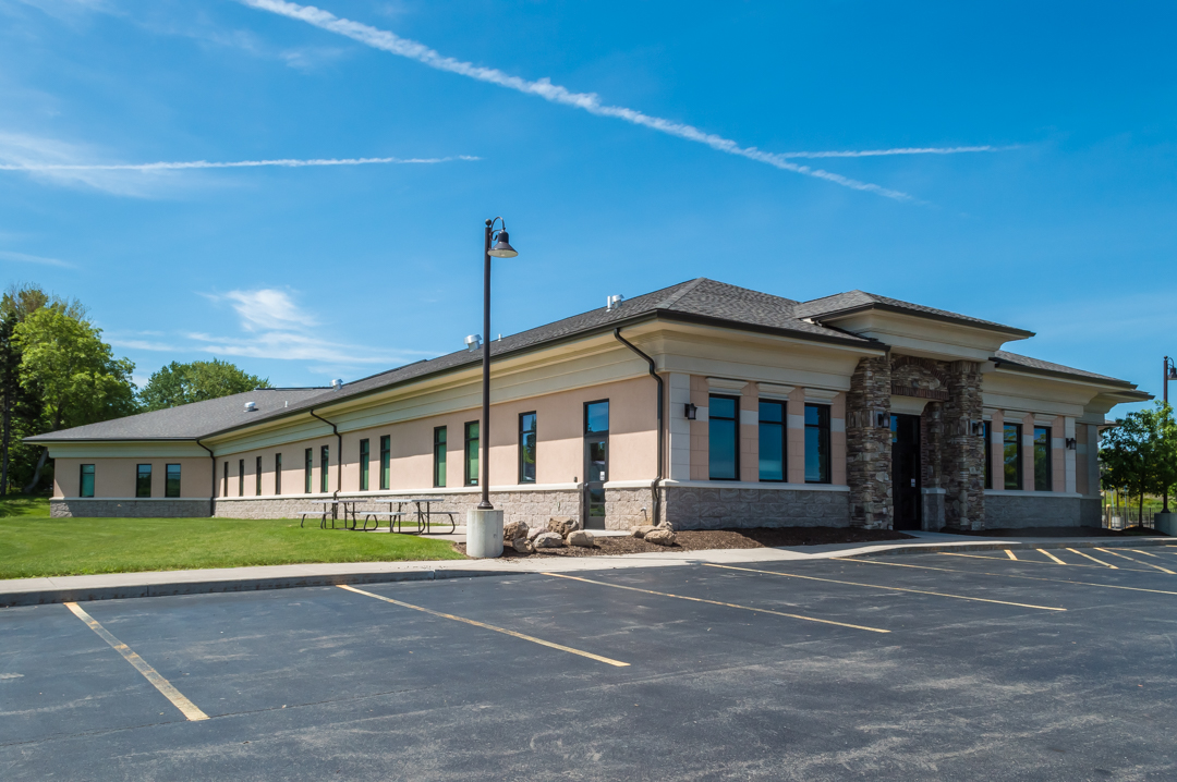 Unity Health Hospital Outpatient MOB | Spencerport by R3D Media ...