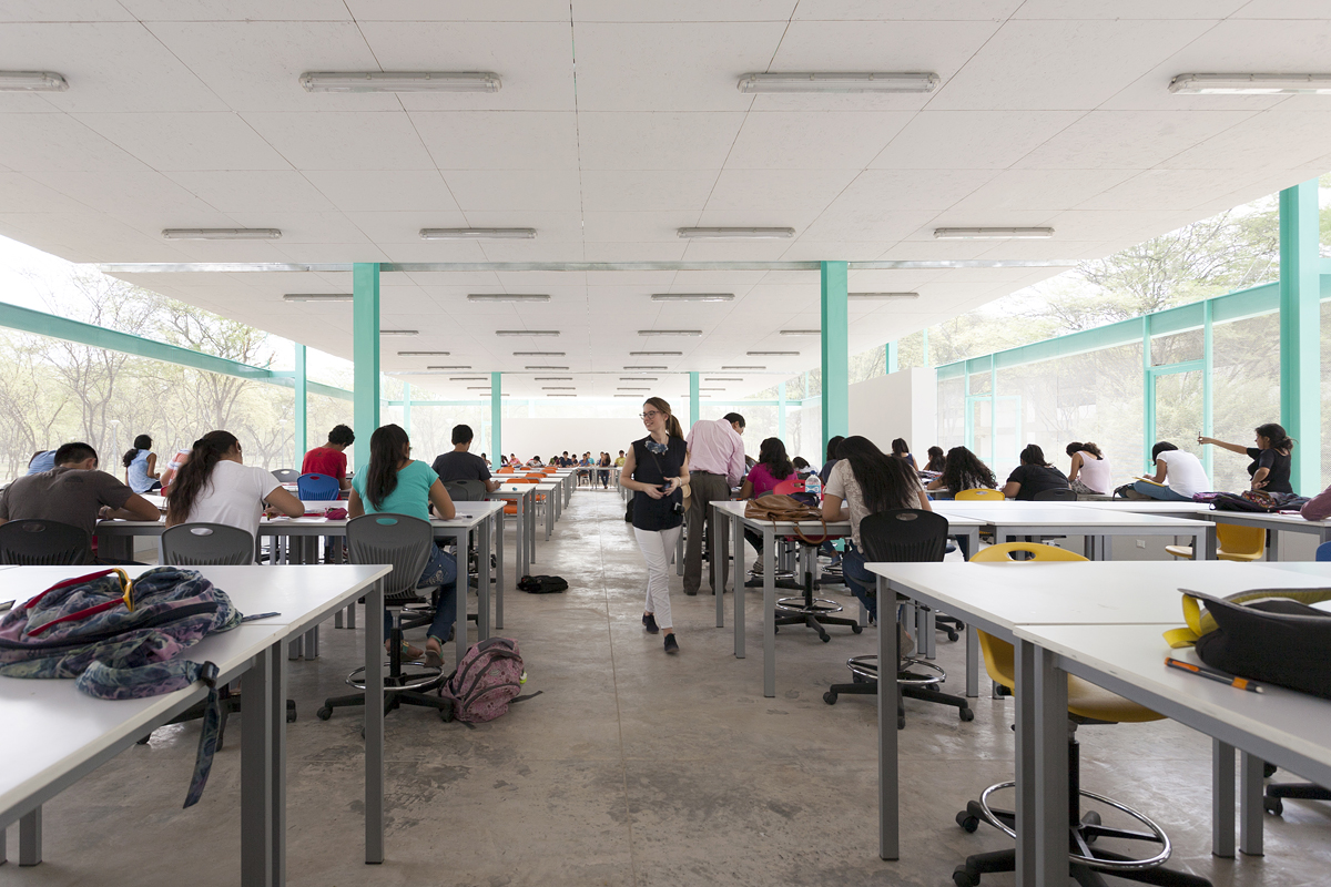Design Lab in the Desert by Jorge Losada - Architizer