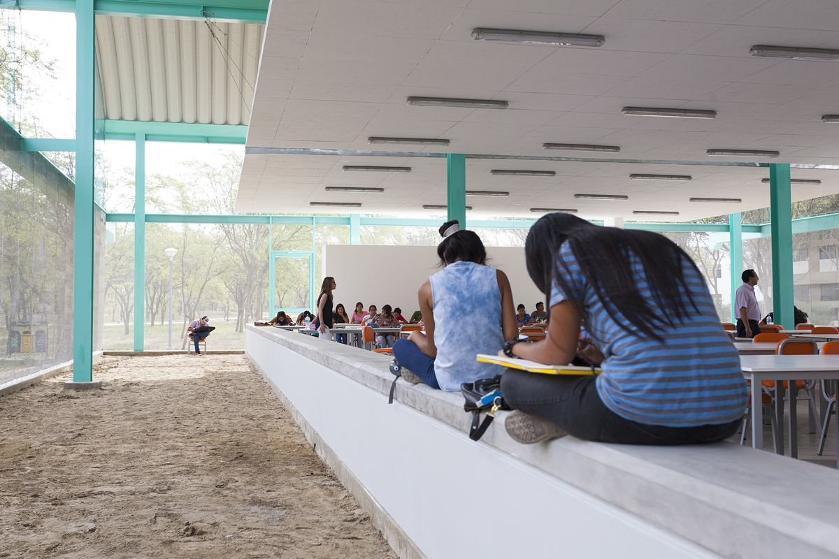 Design Lab in the Desert by Jorge Losada - Architizer