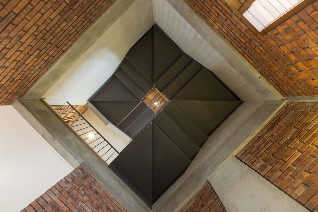 Sepang House by Eleena Jamil Architect - Architizer